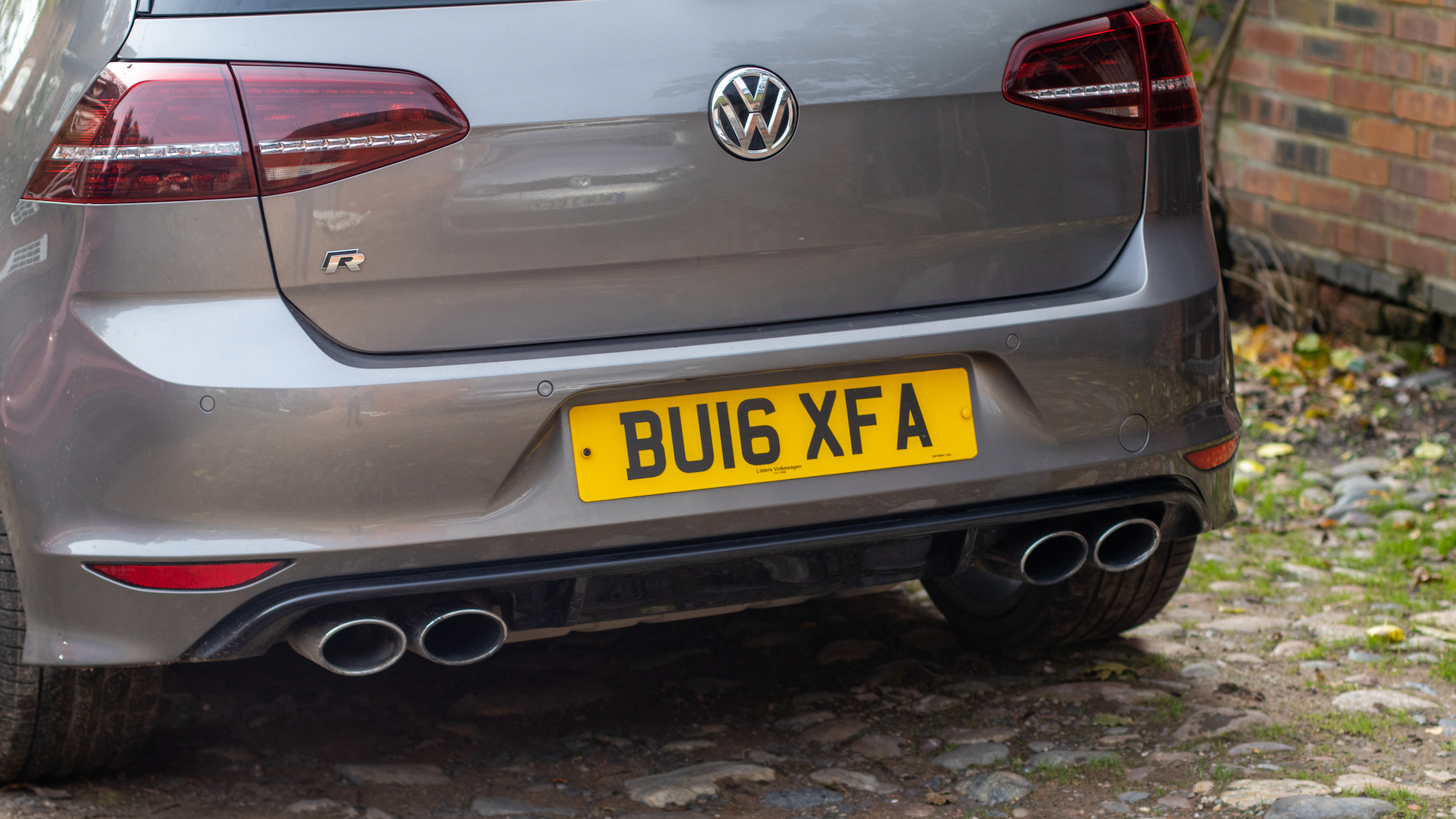 2016 VOLKSWAGEN GOLF (MK7) R