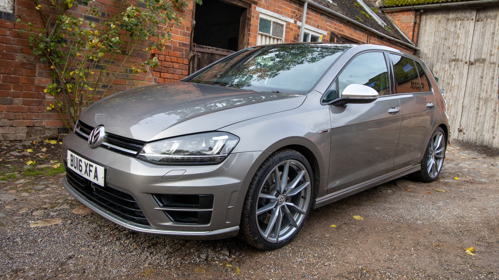 2016 VOLKSWAGEN GOLF (MK7) R