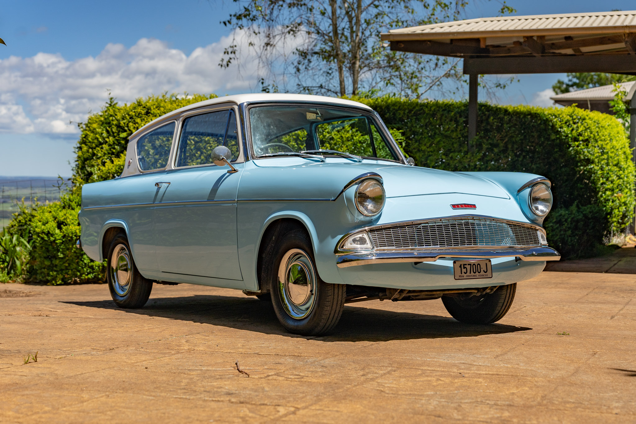 1963 FORD ANGLIA 'DELUXE'