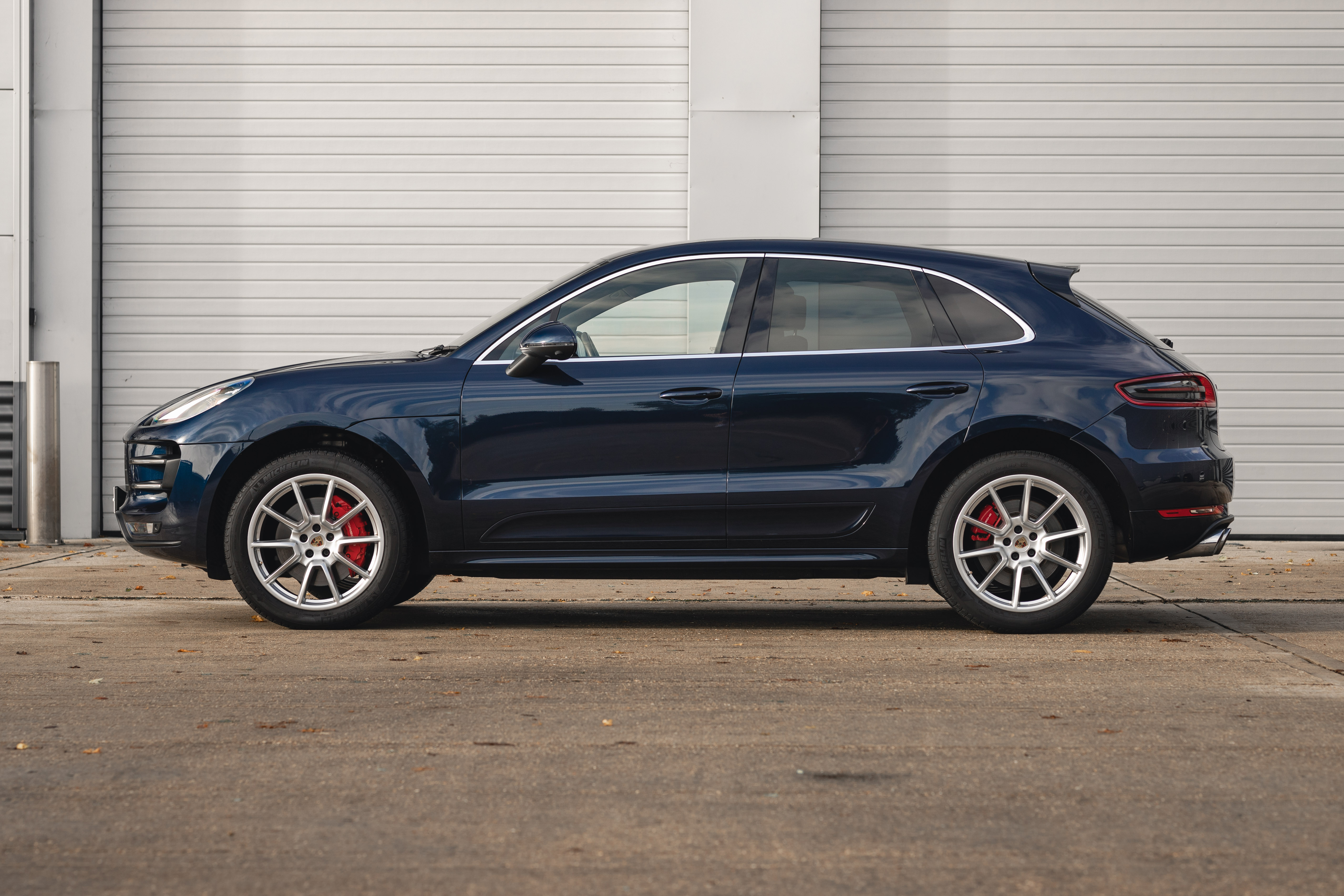 2016 PORSCHE MACAN TURBO - 14,084 MILES for sale by auction in Newbury ...