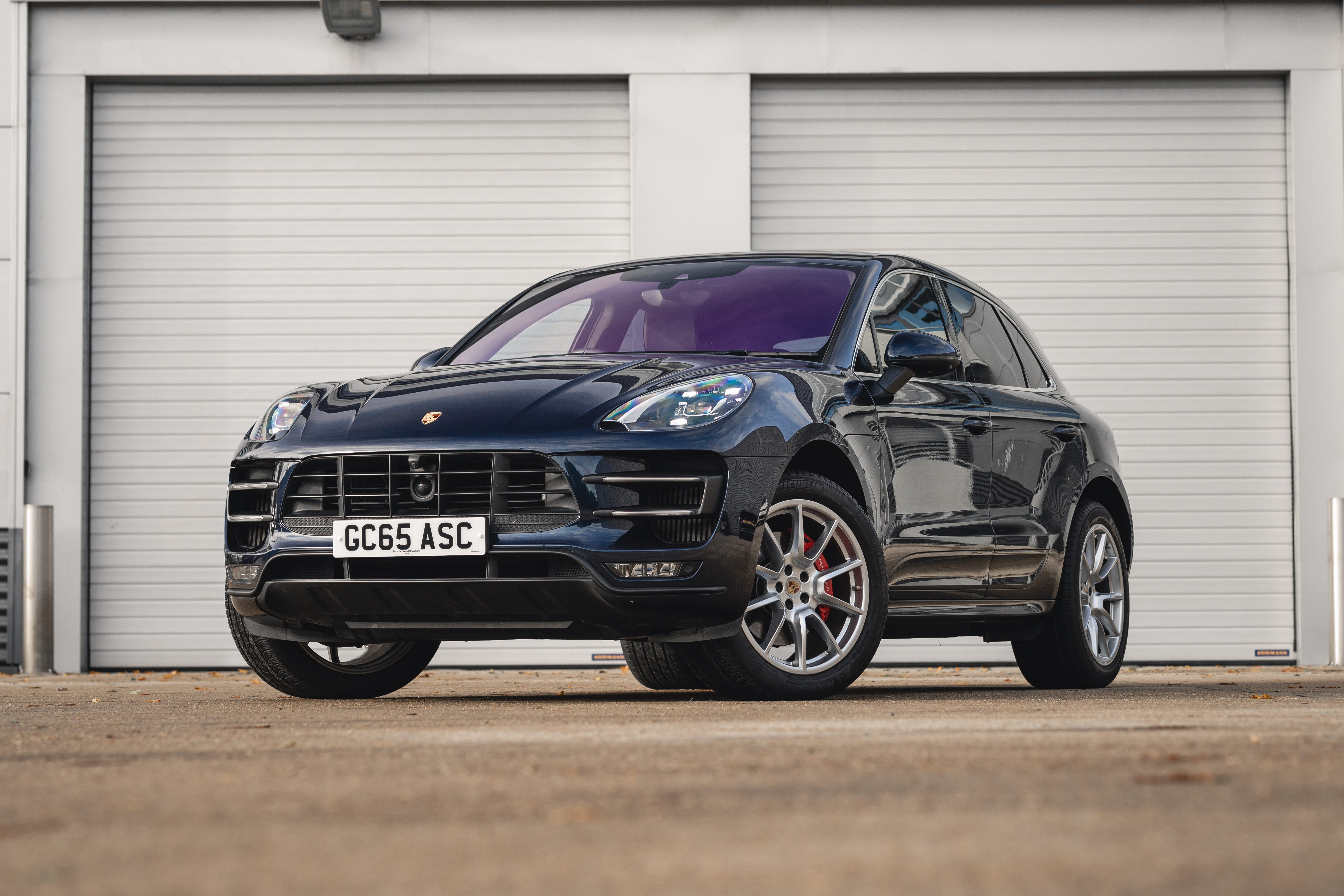 2016 PORSCHE MACAN TURBO - 14,084 MILES for sale by auction in Newbury ...