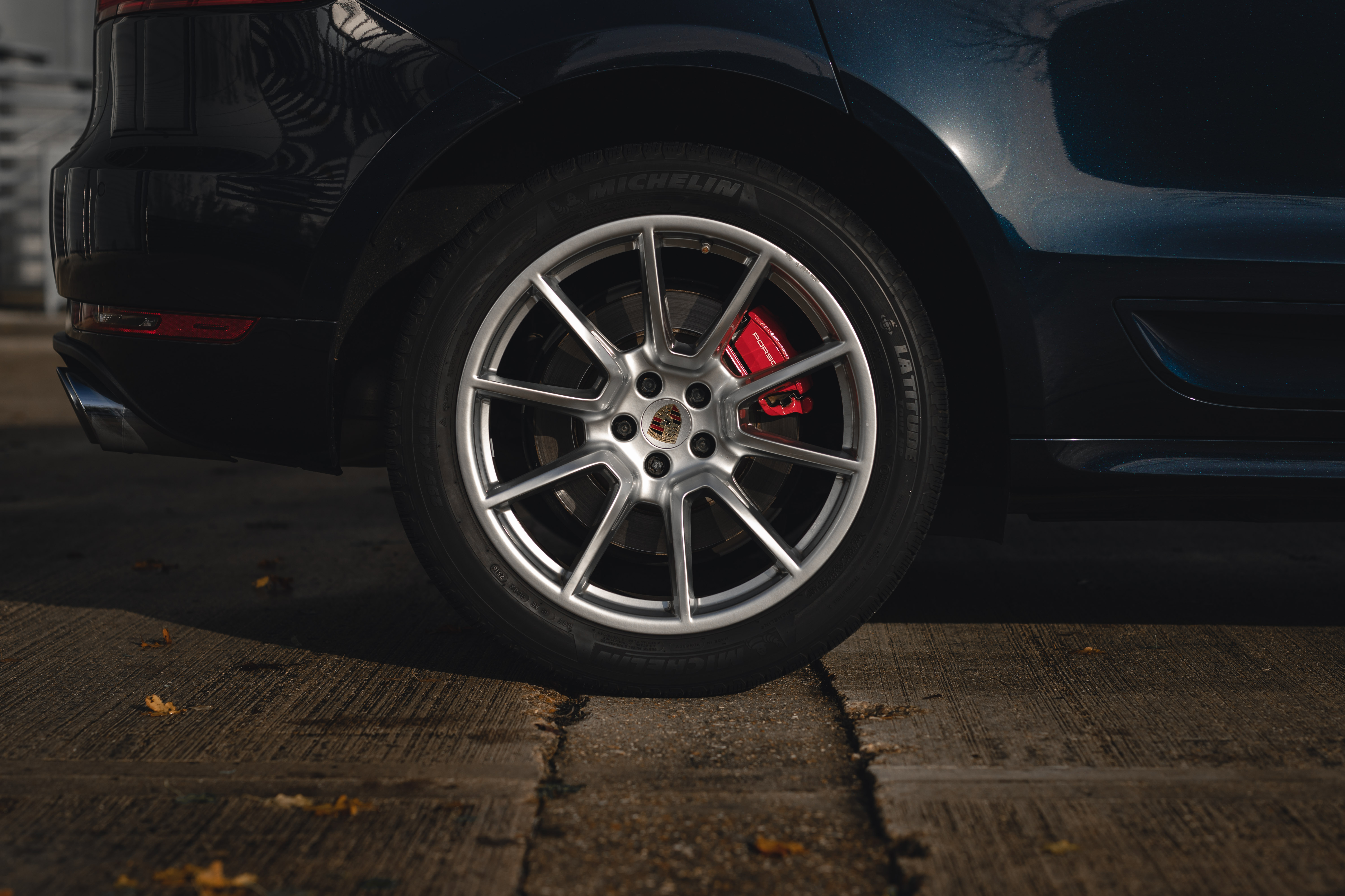 2016 PORSCHE MACAN TURBO - 14,084 MILES for sale by auction in Newbury ...