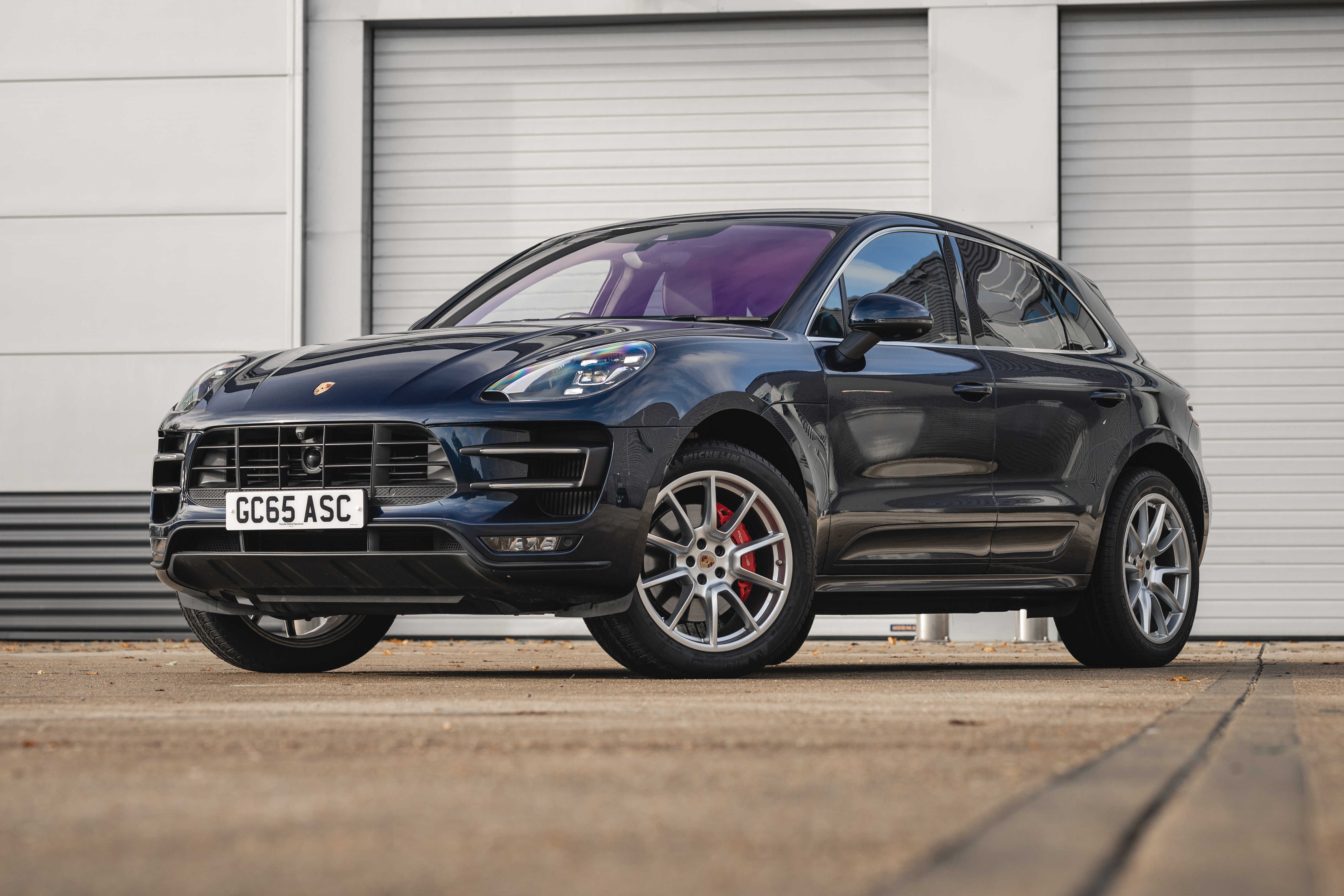 2016 PORSCHE MACAN TURBO - 14,084 MILES for sale by auction in Newbury ...
