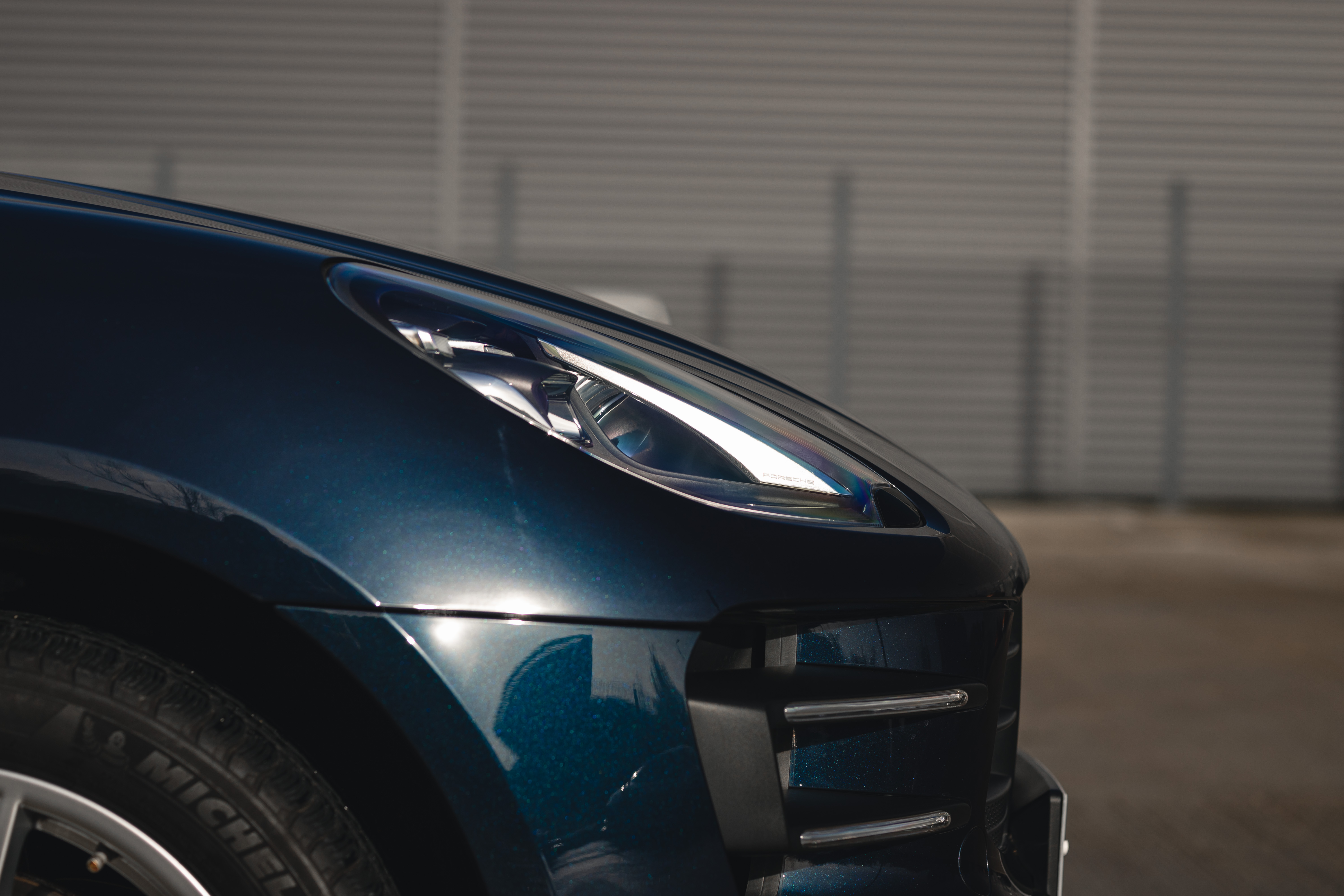 2016 PORSCHE MACAN TURBO - 14,084 MILES for sale by auction in Newbury ...