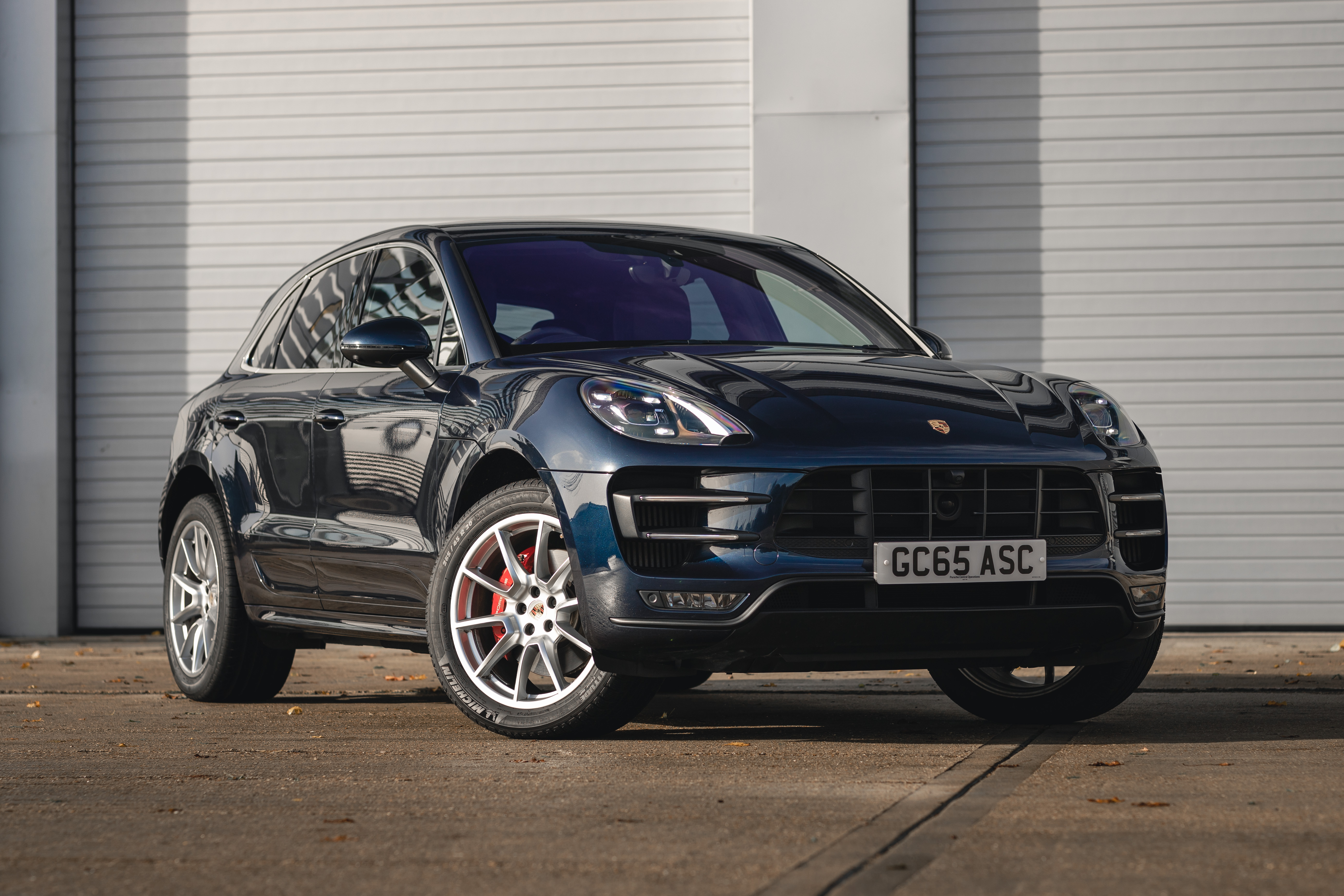 2016 PORSCHE MACAN TURBO - 14,084 MILES for sale by auction in Newbury ...