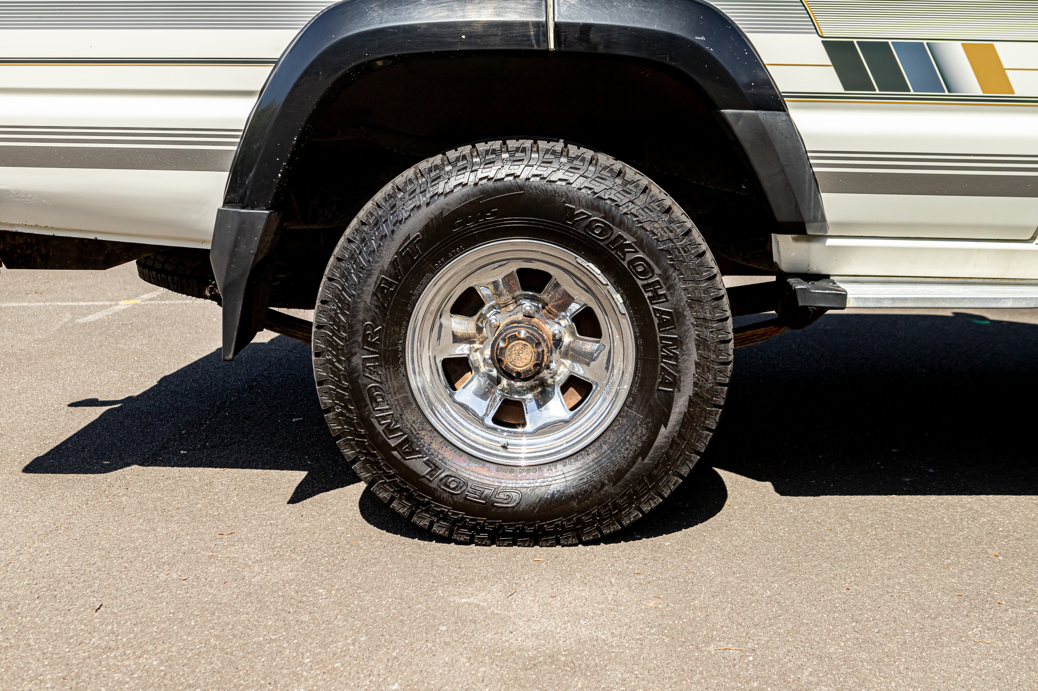 1987 TOYOTA FJ61 LANDCRUISER 'SAHARA'