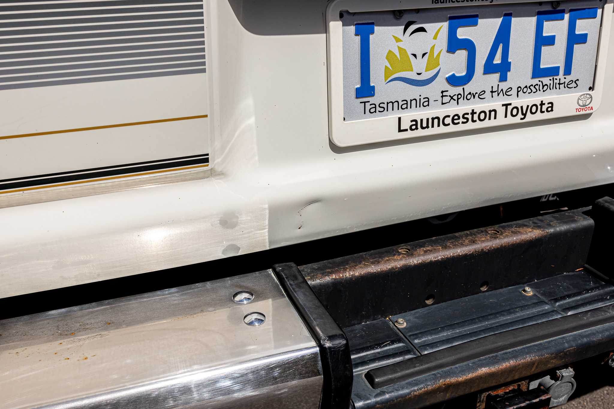 1987 TOYOTA FJ61 LANDCRUISER 'SAHARA'