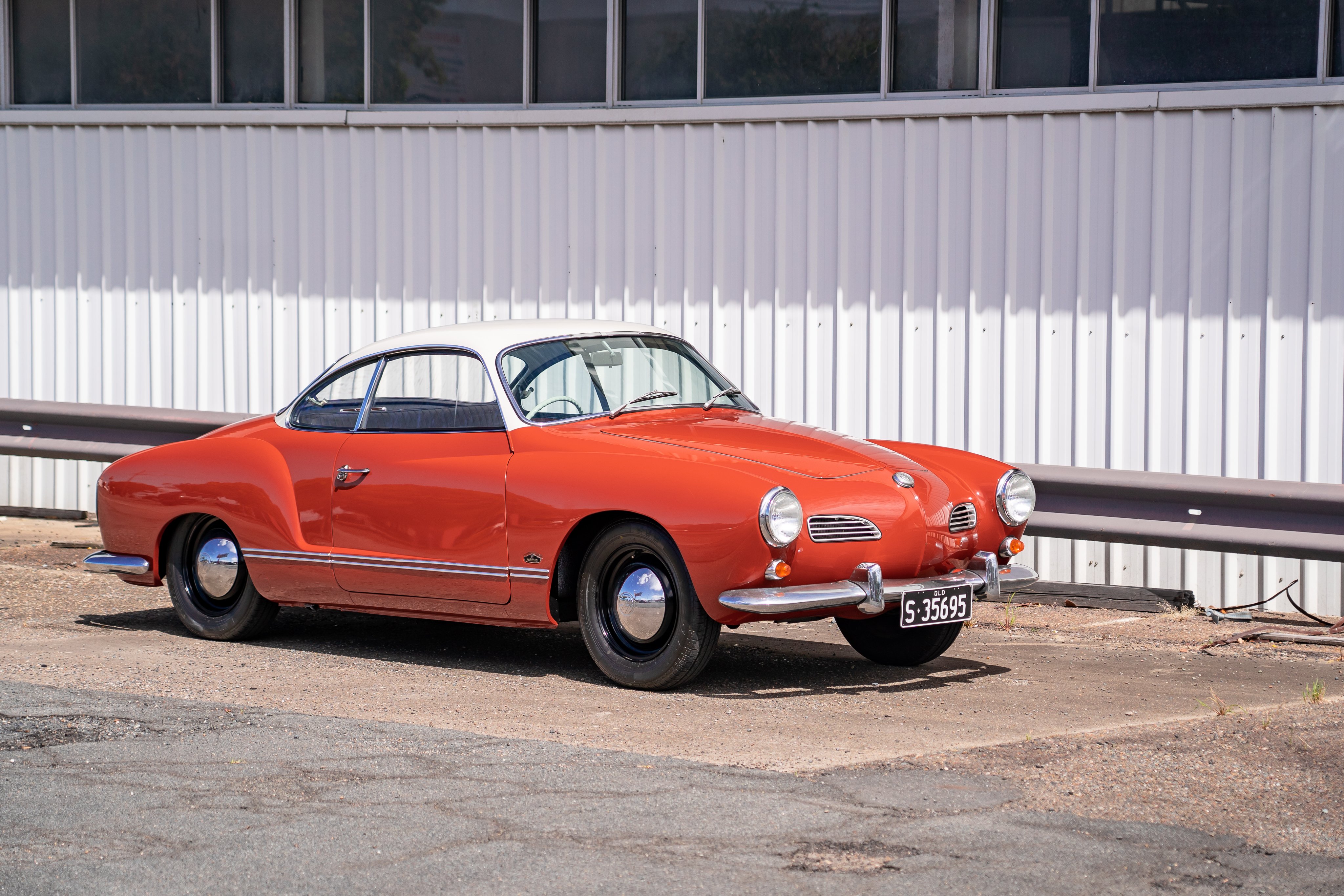 1960 VOLKSWAGEN KARMANN GHIA COUPE