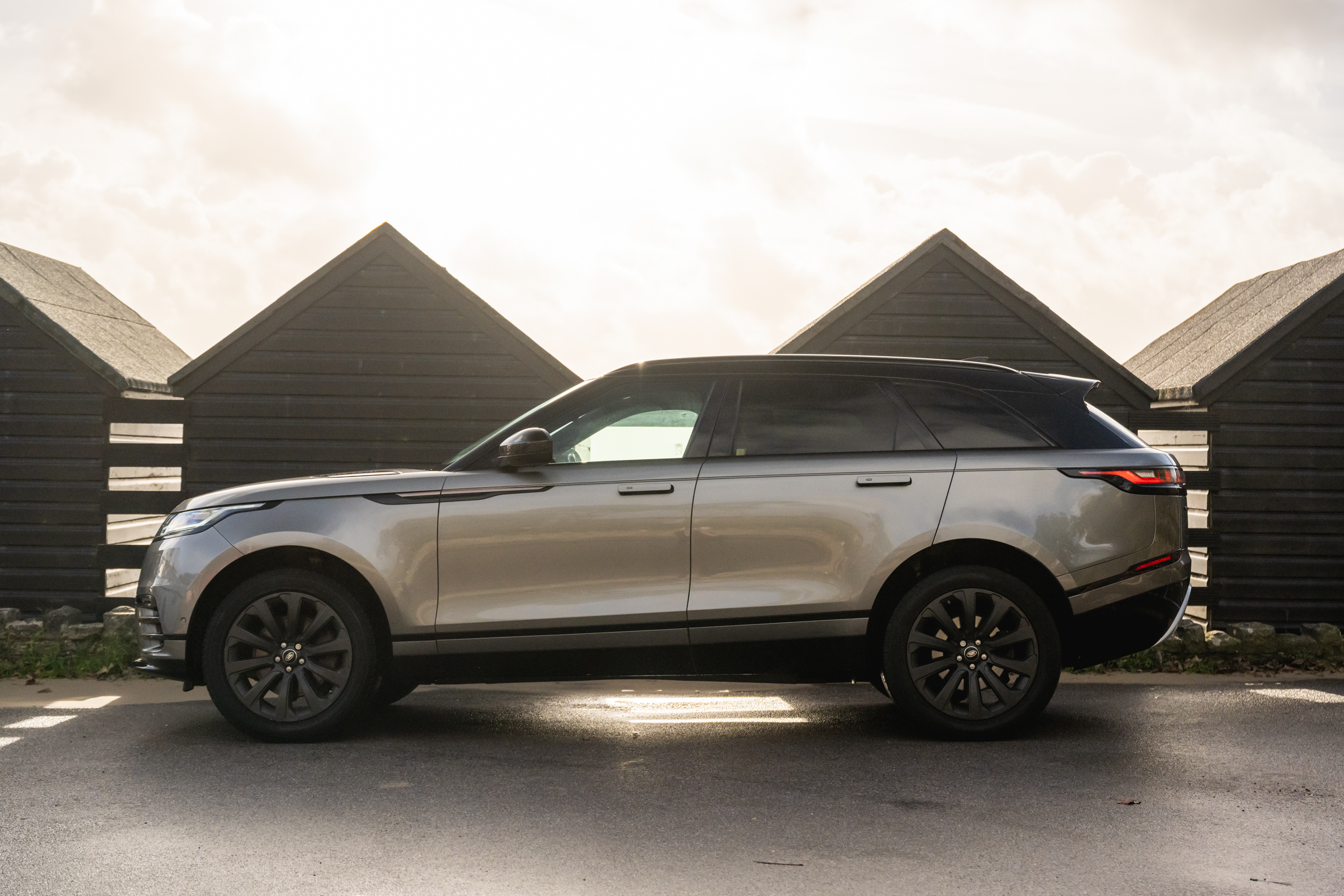 2017 RANGE ROVER VELAR R-DYNAMIC SE P250