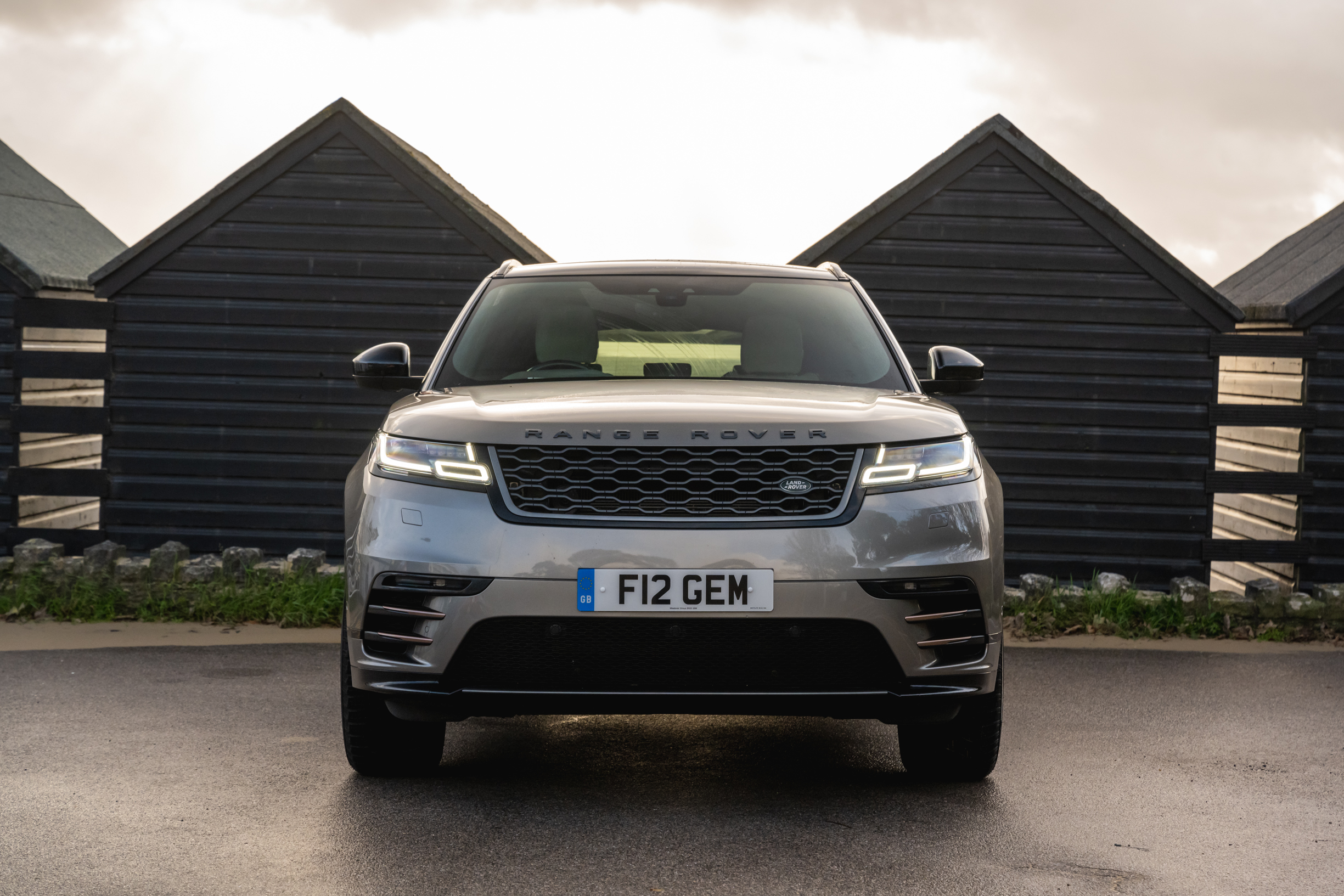 2017 RANGE ROVER VELAR R-DYNAMIC SE P250