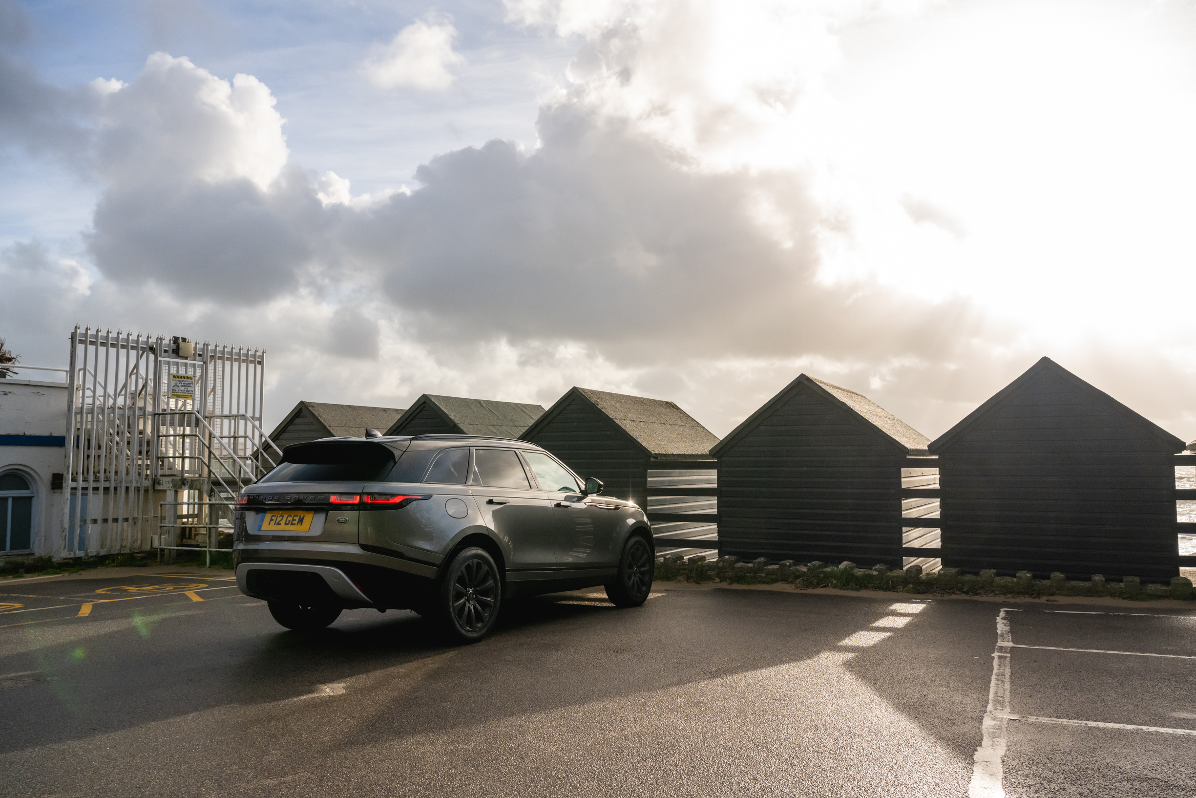 2017 RANGE ROVER VELAR R-DYNAMIC SE P250