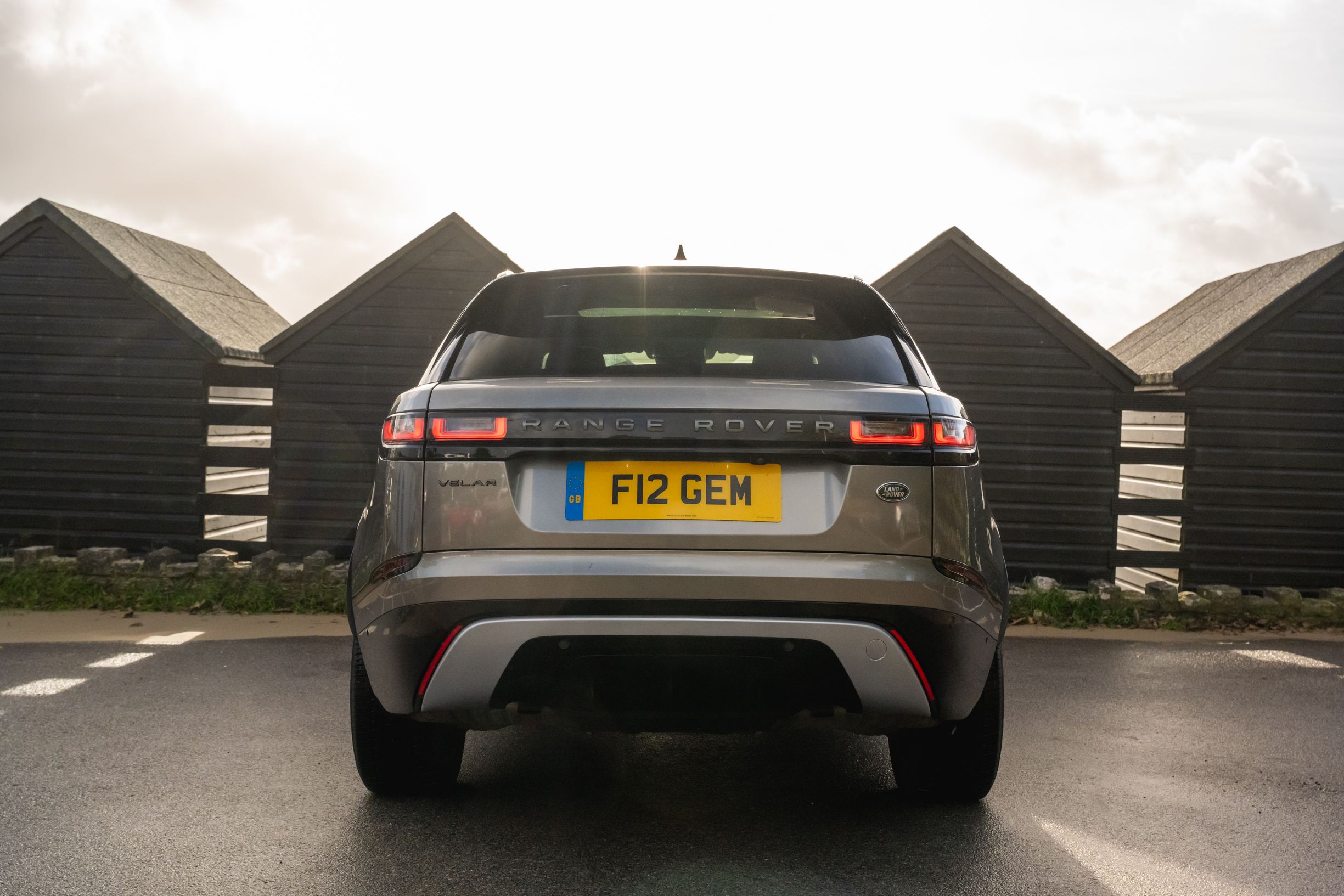 2017 RANGE ROVER VELAR R-DYNAMIC SE P250