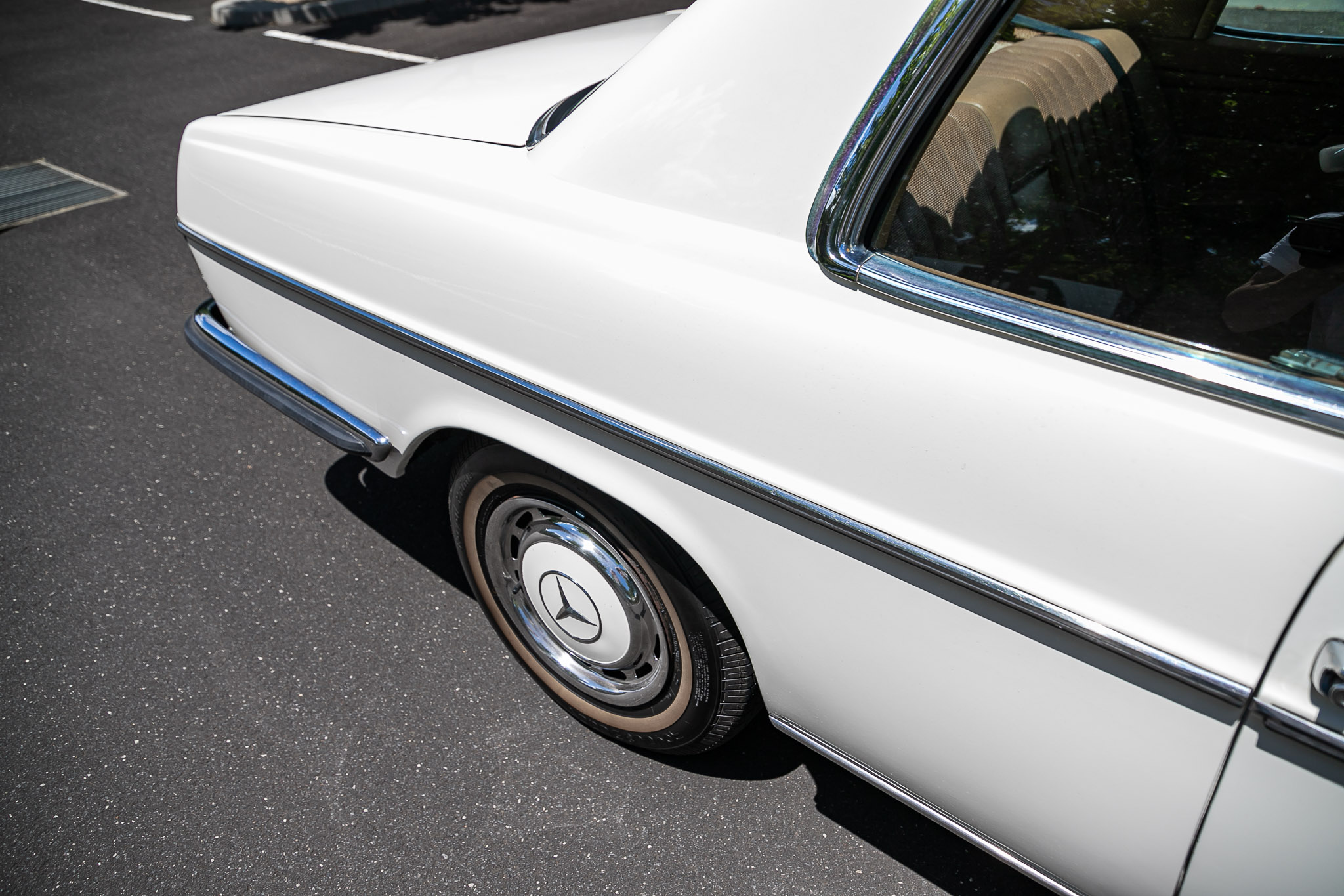1973 MERCEDES-BENZ (W114) 280 CE COUPE