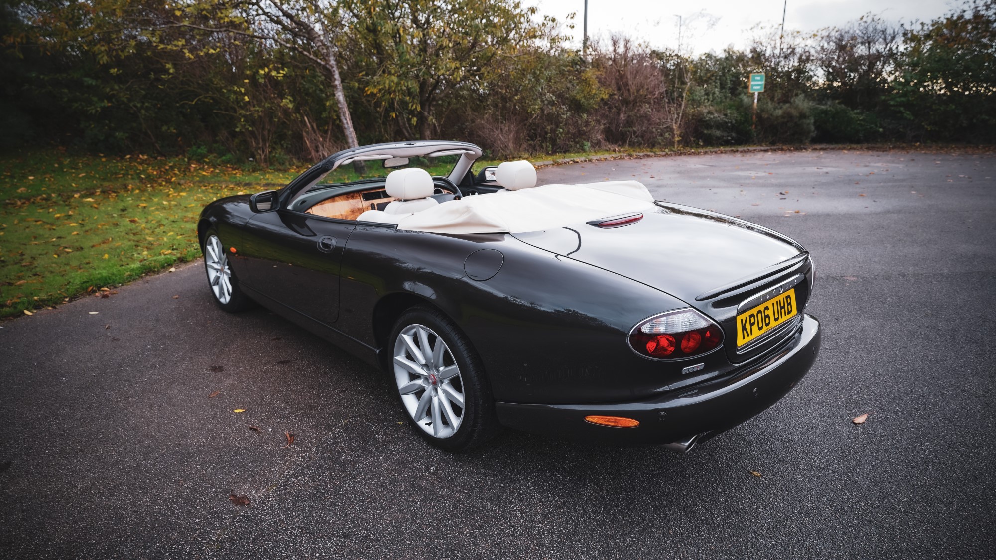 2006 JAGUAR XK8 4.2-S CONVERTIBLE