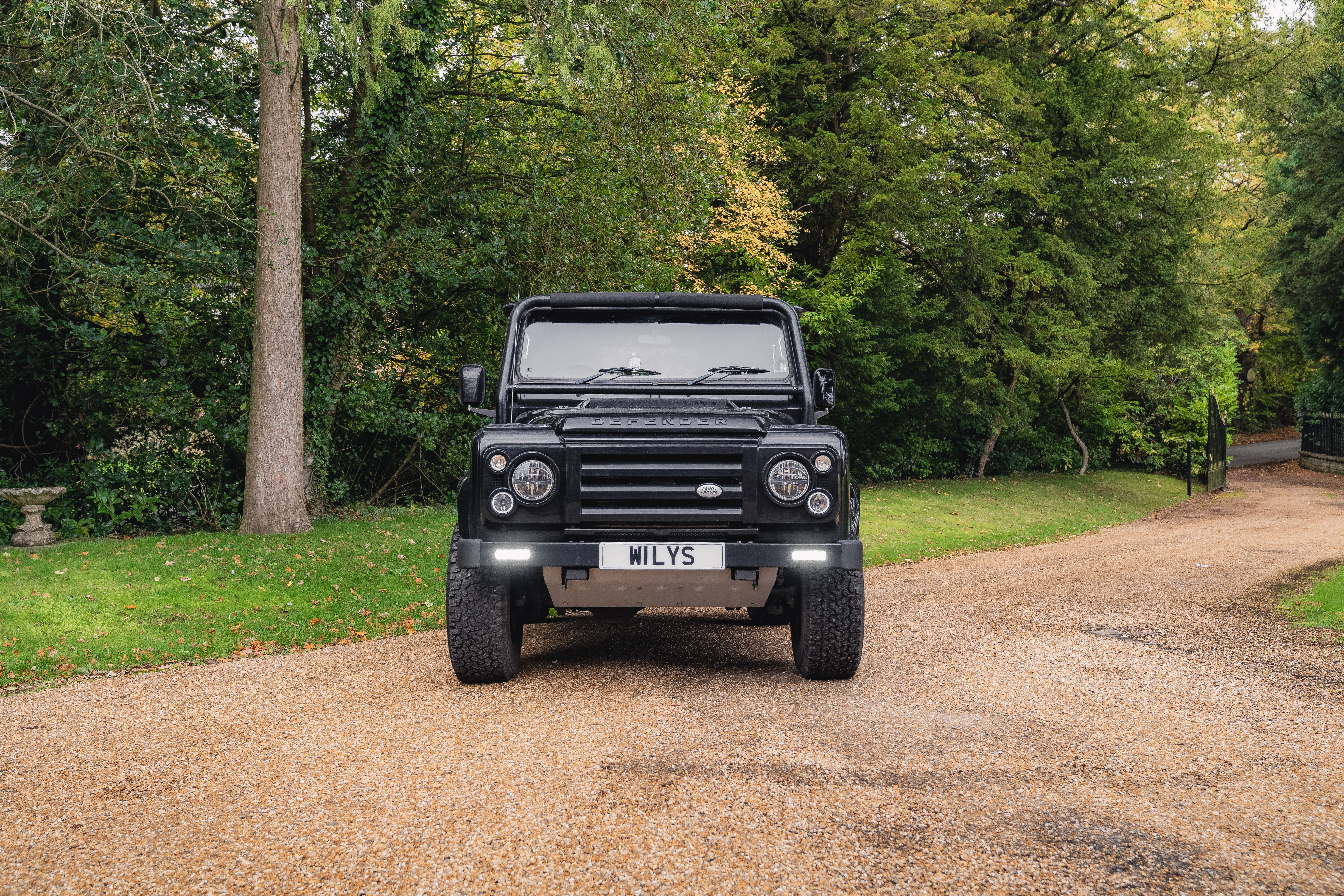 2009 LAND ROVER DEFENDER 90 SVX - 25,858 MILES