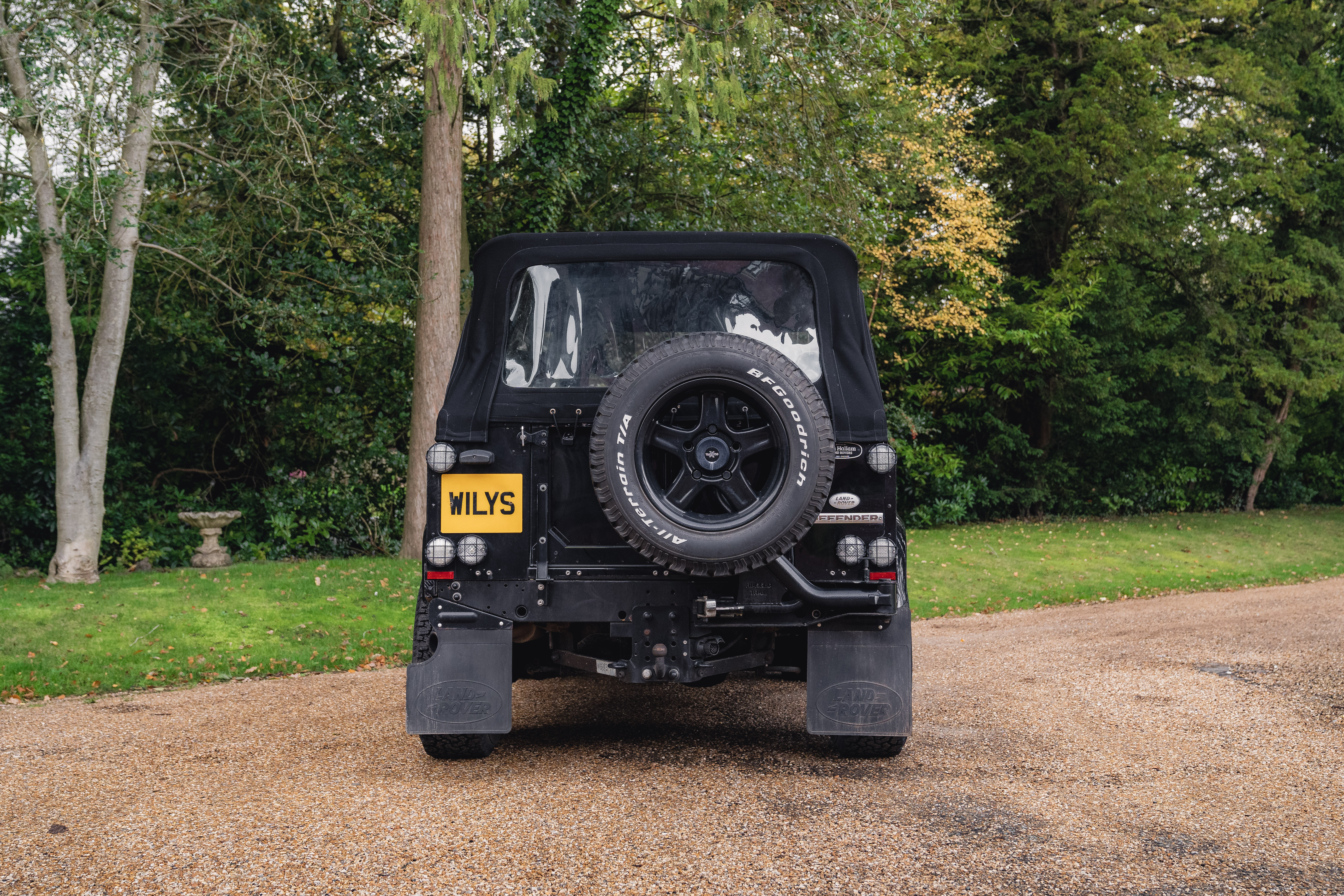 2009 LAND ROVER DEFENDER 90 SVX - 25,858 MILES