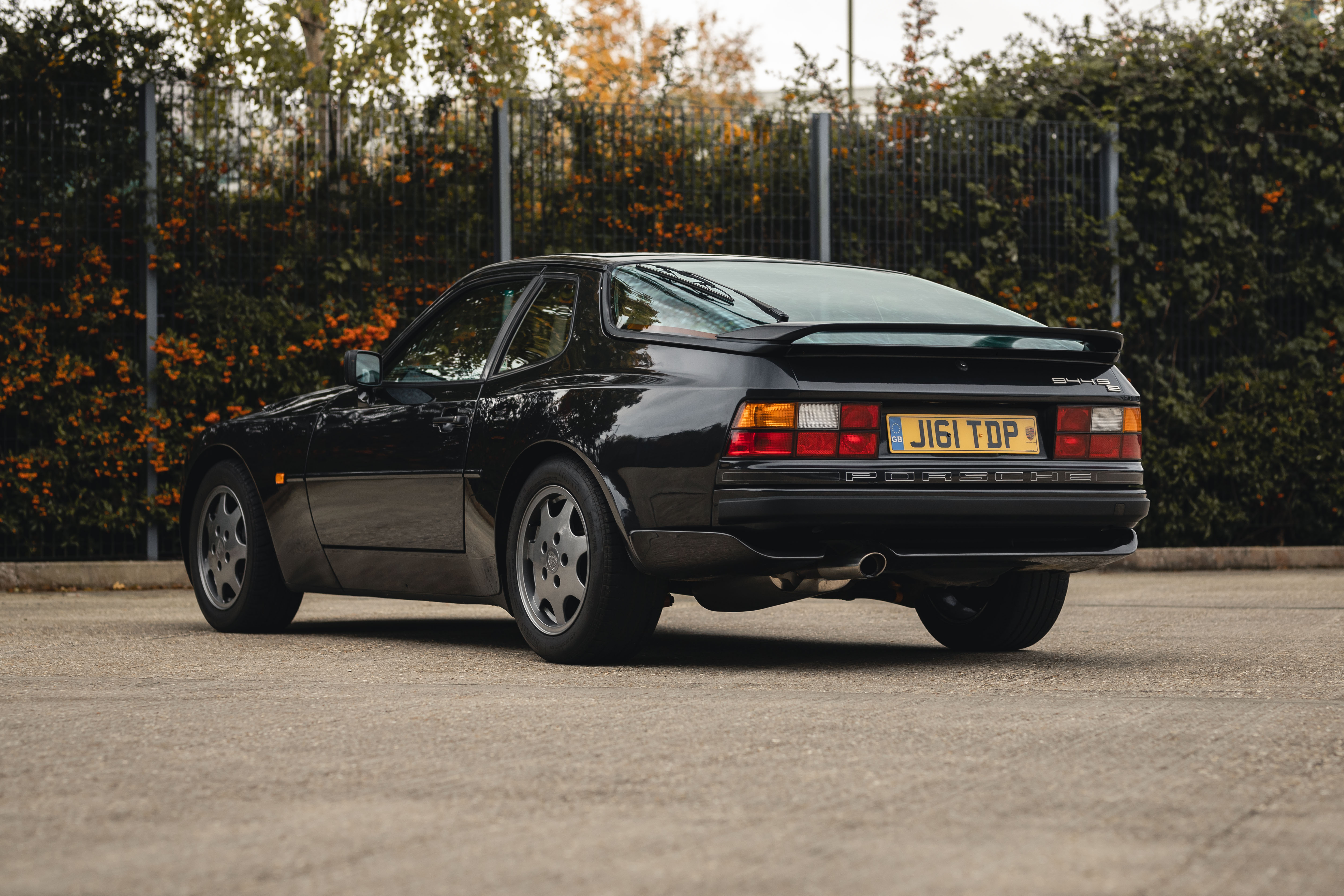 1991 PORSCHE 944 S2 - 968 ENGINE