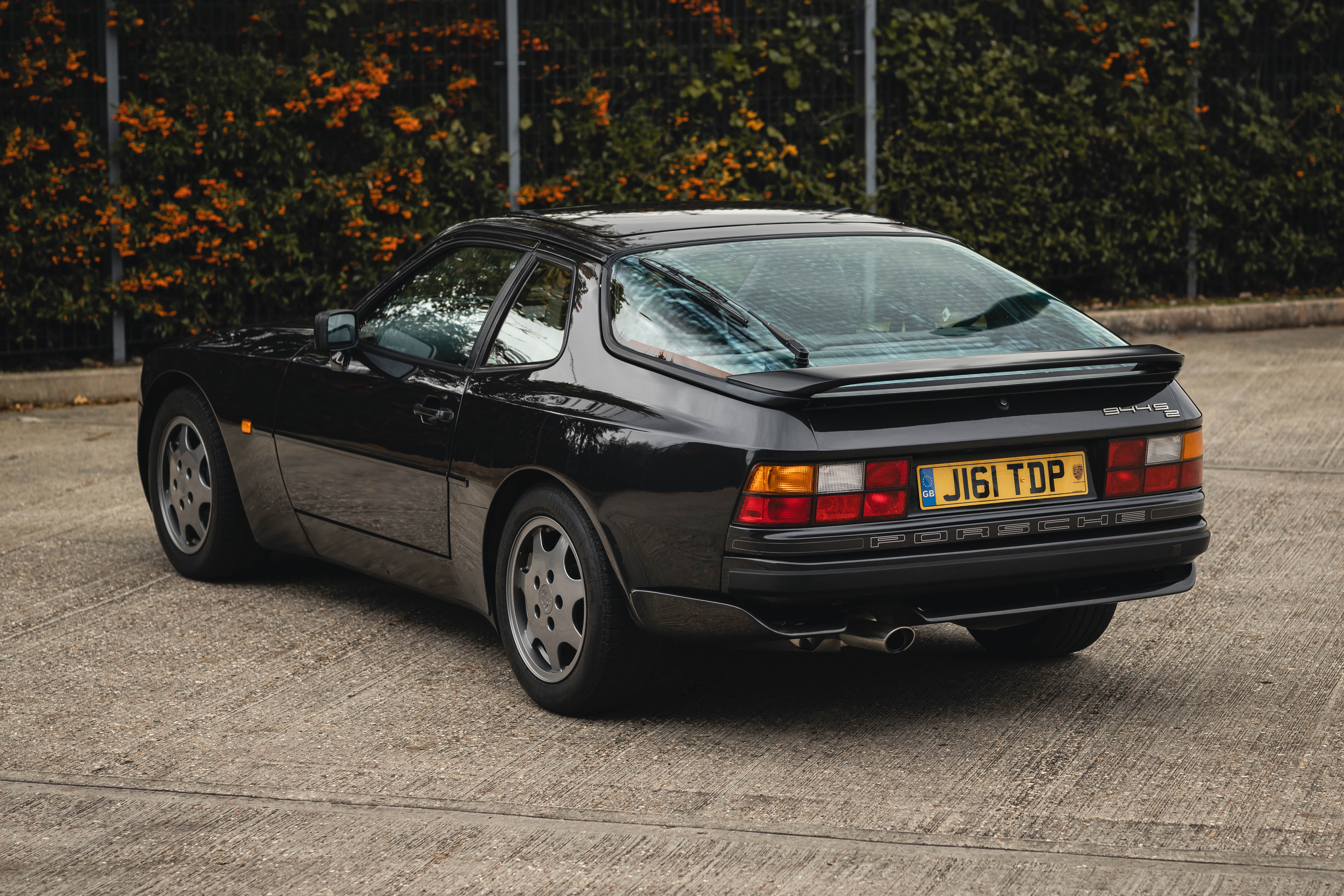 1991 PORSCHE 944 S2 - 968 ENGINE