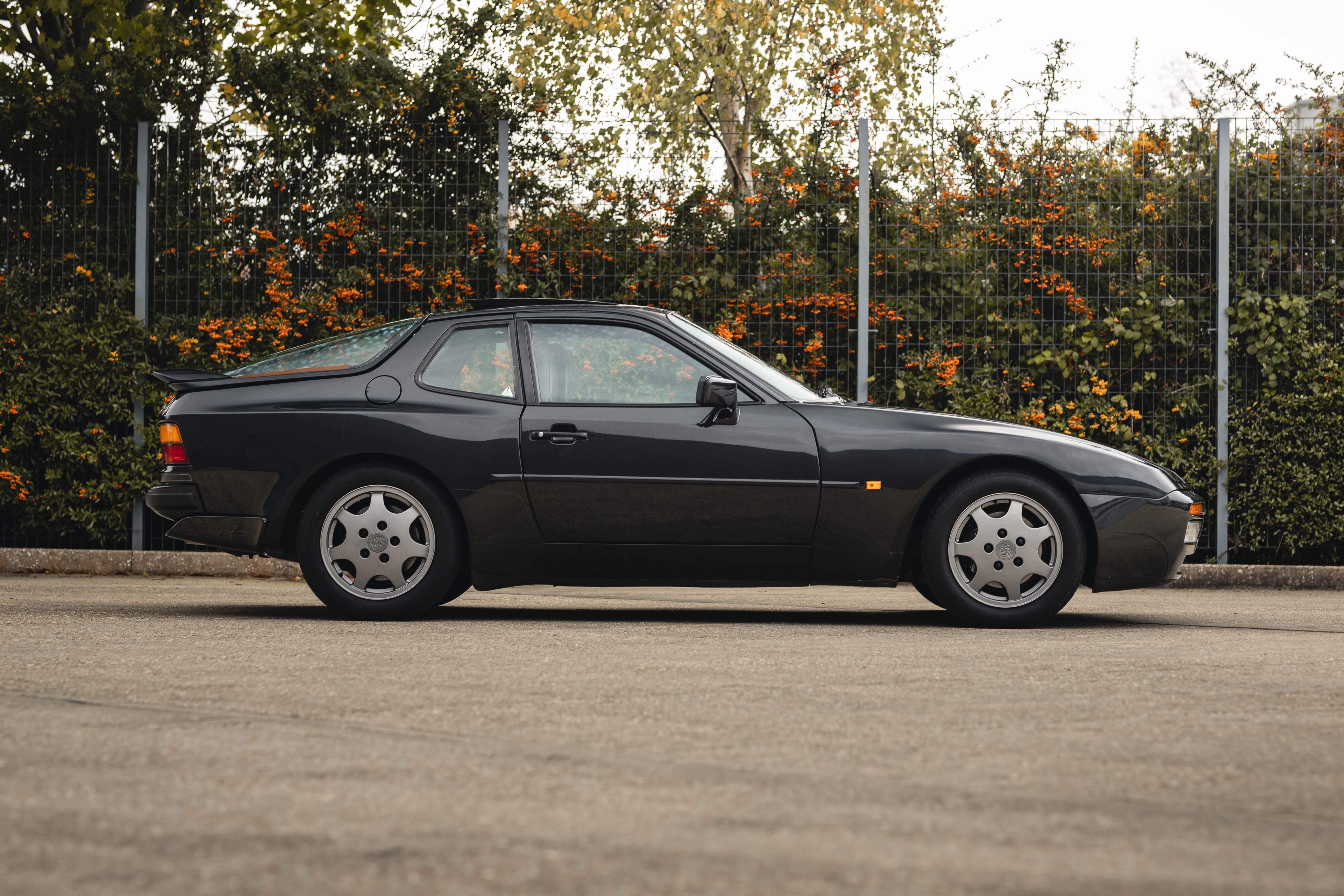 1991 PORSCHE 944 S2 - 968 ENGINE