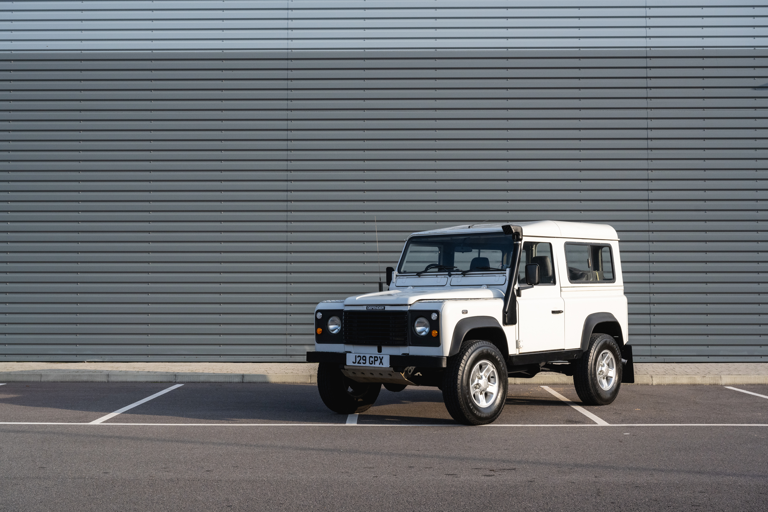 1991 LAND ROVER DEFENDER 90 STATION WAGON