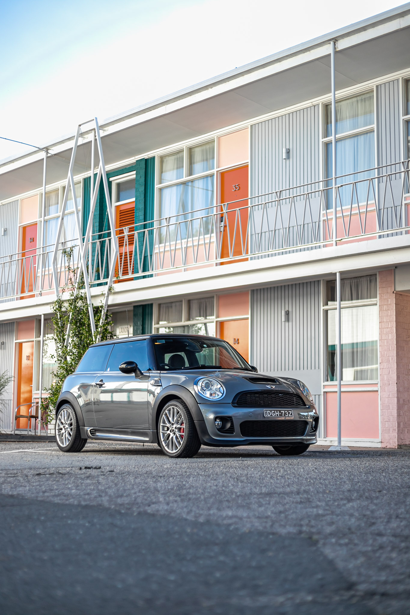 2009 MINI JOHN COOPER WORKS