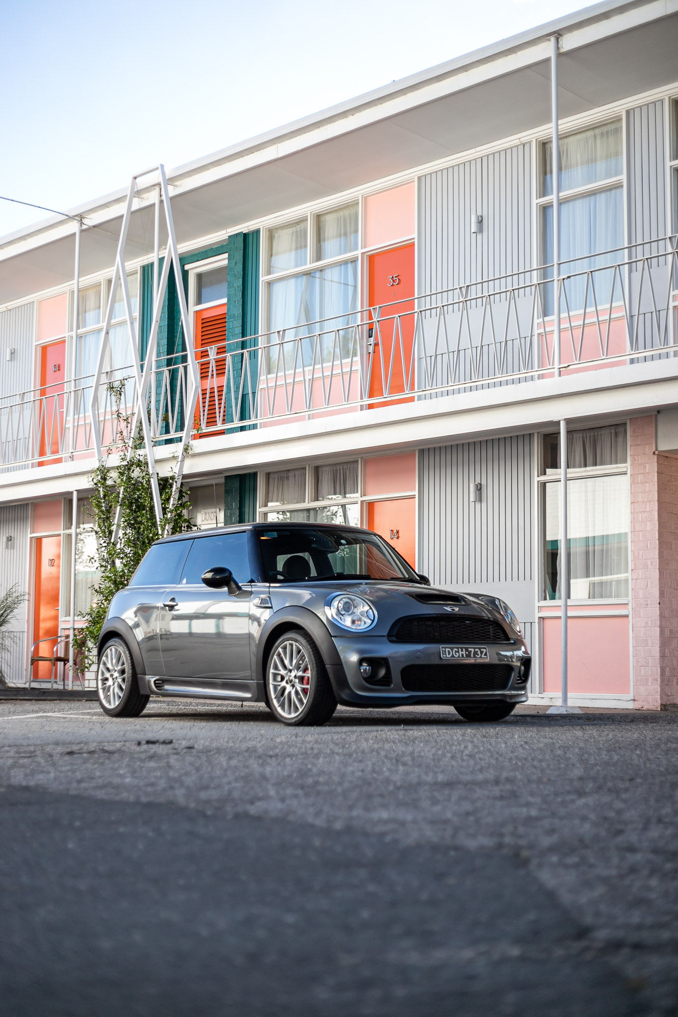 2009 MINI JOHN COOPER WORKS