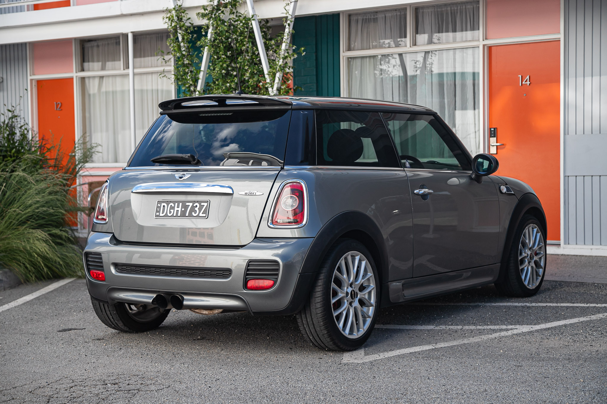 2009 MINI JOHN COOPER WORKS