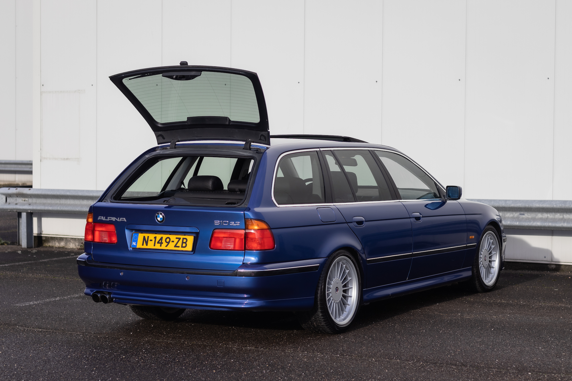 1998 BMW ALPINA (E39) B10 3.2 TOURING for sale in Amsterdam, Netherlands