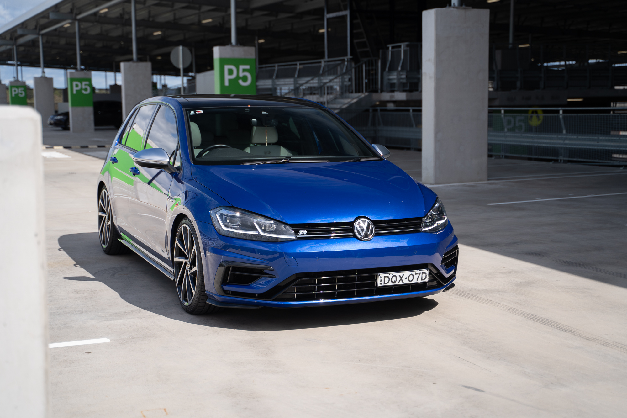 2018 VOLKSWAGEN GOLF R