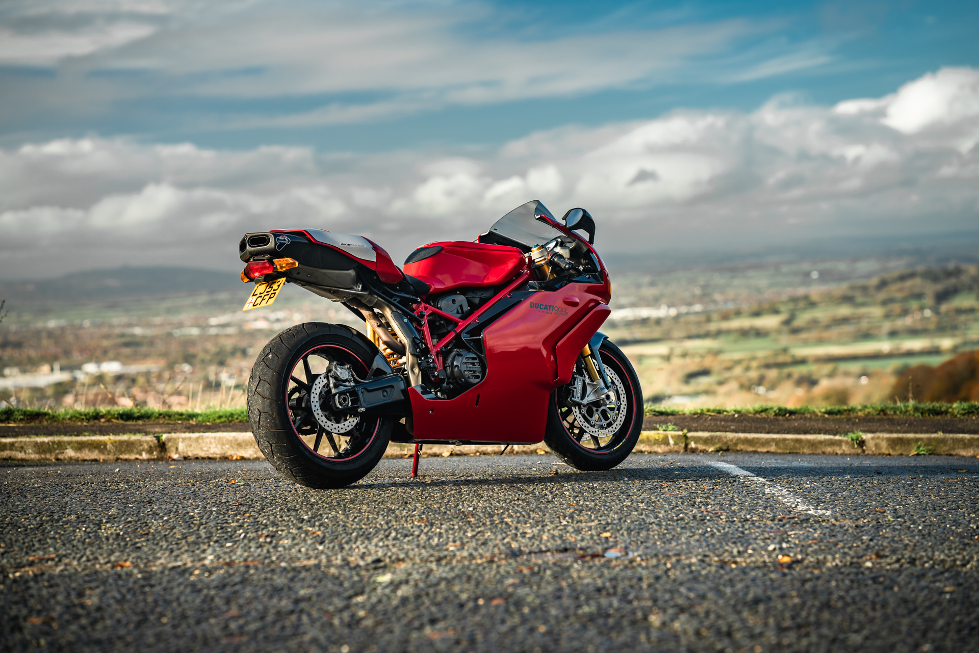 2004 DUCATI 999 R for sale by buy now in Cheltenham, Gloucestershire ...