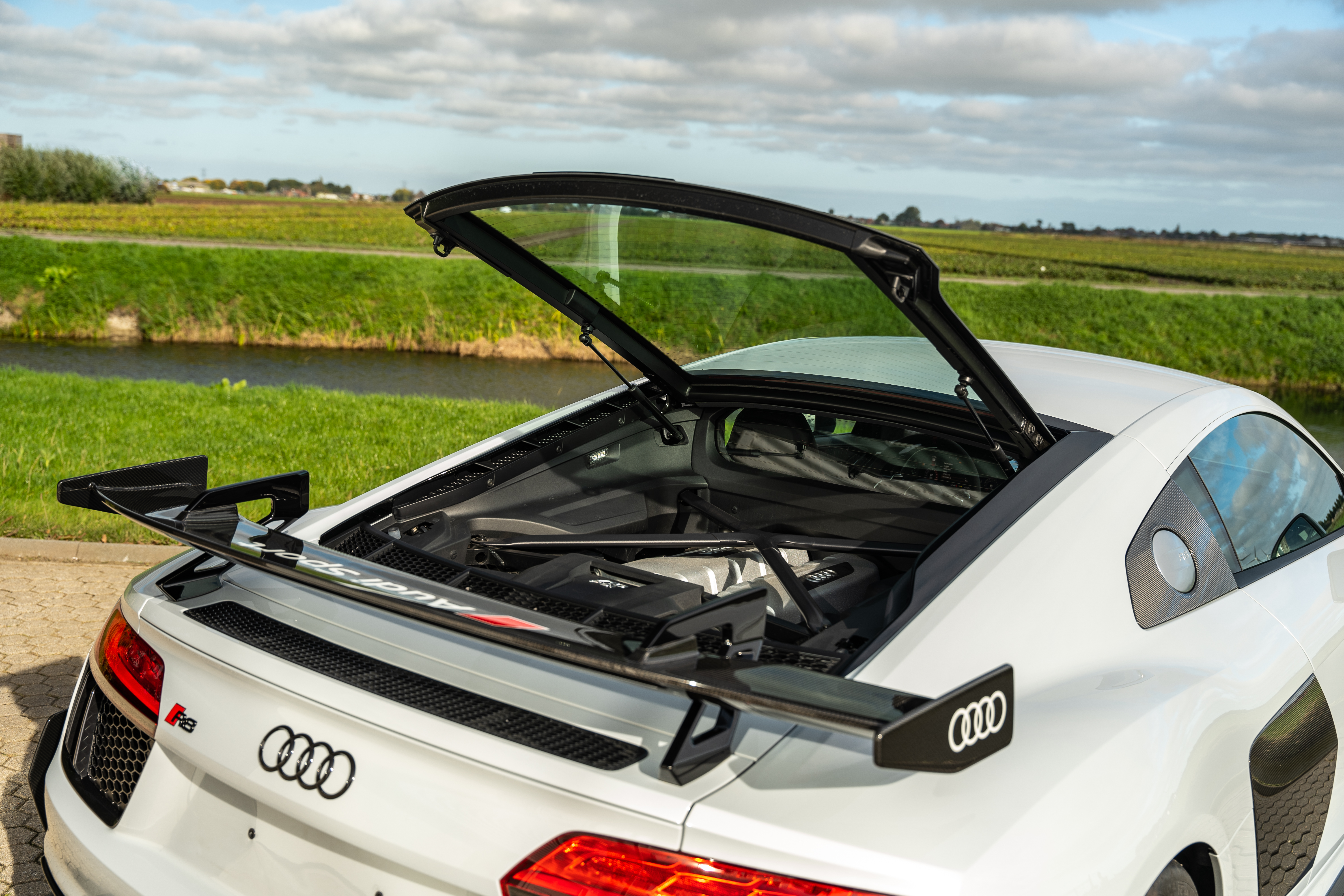 2018 AUDI R8 V10 PLUS ‘PERFORMANCE PARTS EDITION’