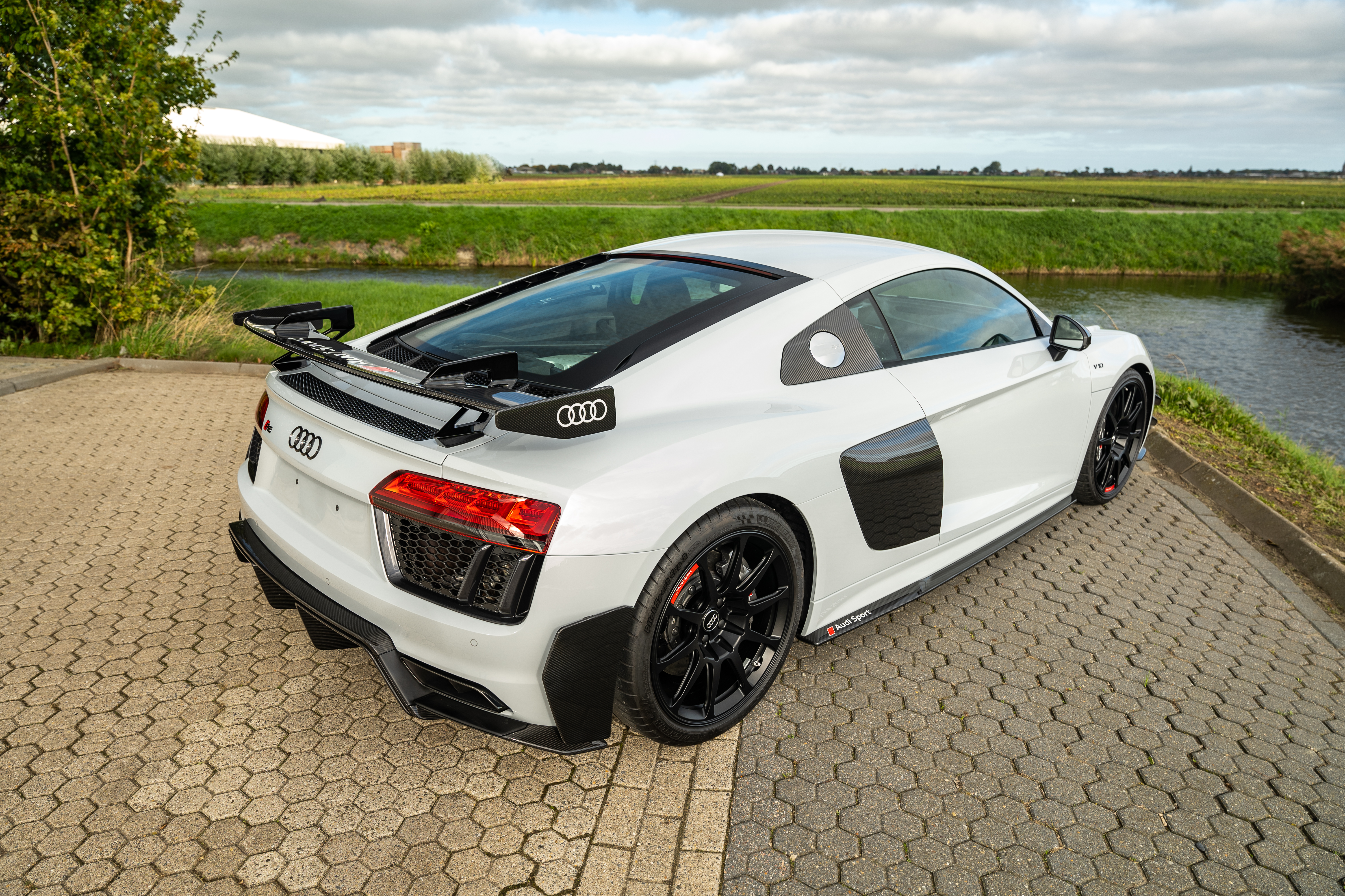 2018 AUDI R8 V10 PLUS ‘PERFORMANCE PARTS EDITION’