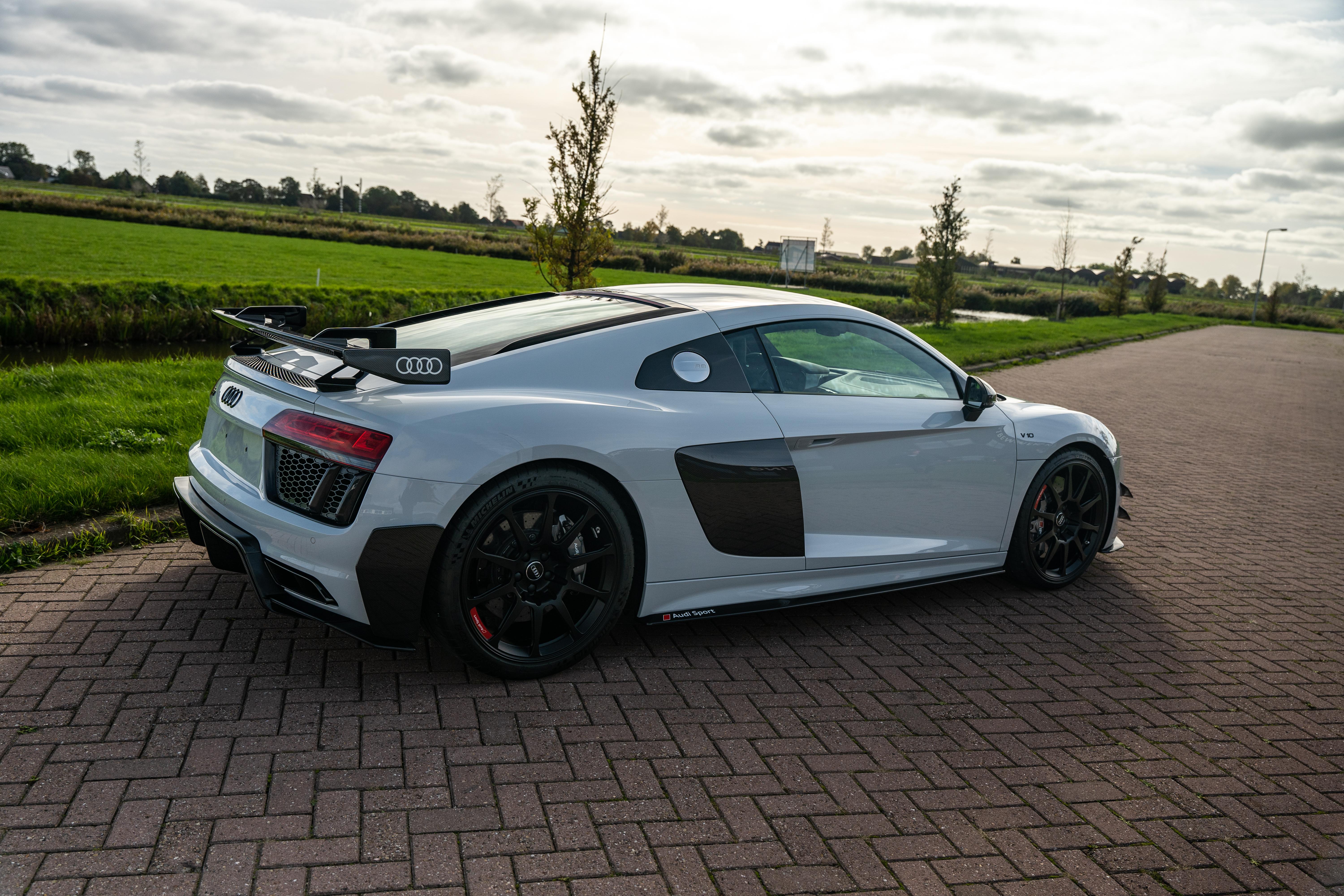2018 AUDI R8 V10 PLUS ‘PERFORMANCE PARTS EDITION’