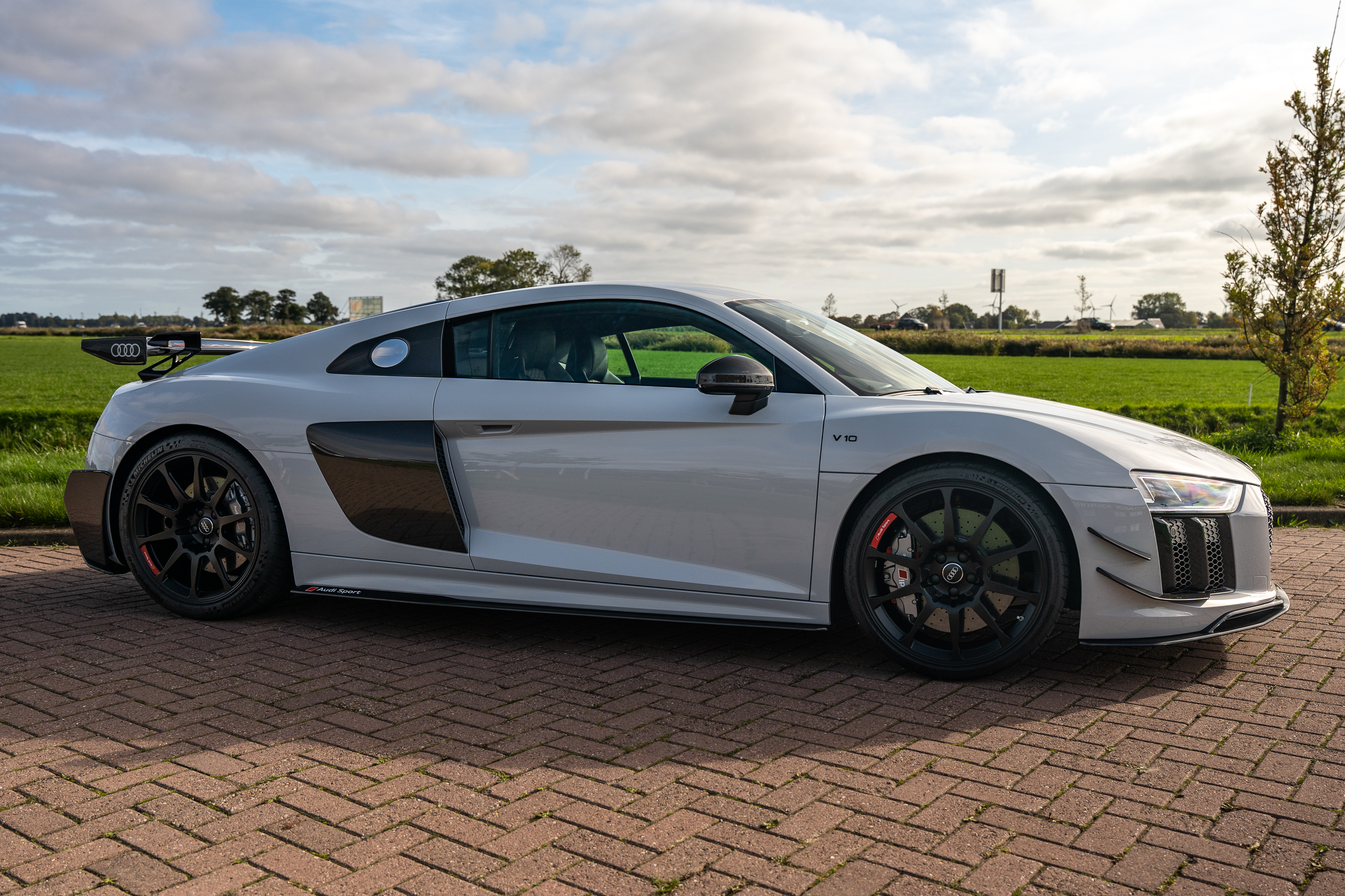 2018 AUDI R8 V10 PLUS ‘PERFORMANCE PARTS EDITION’