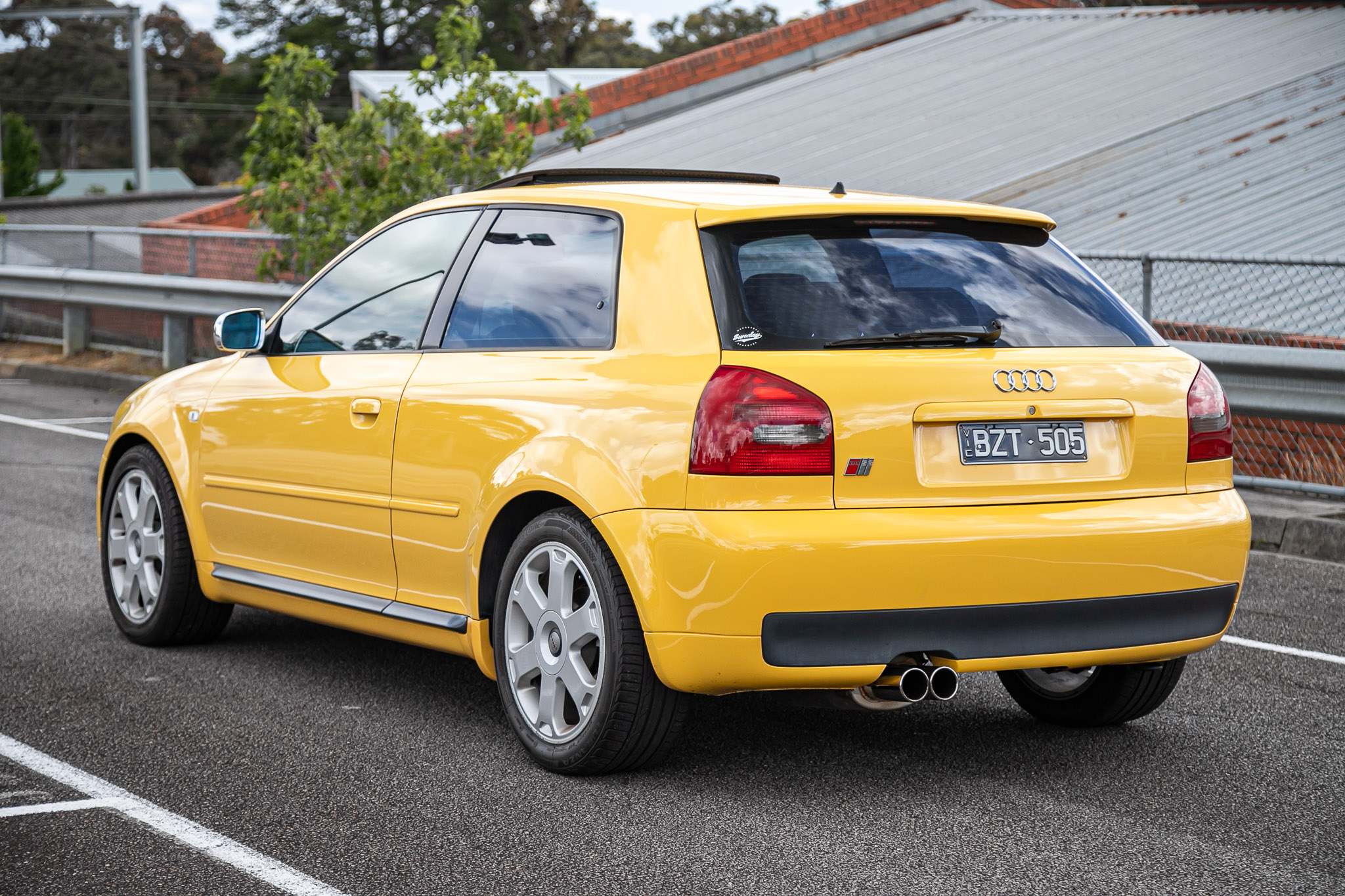 2000 AUDI S3