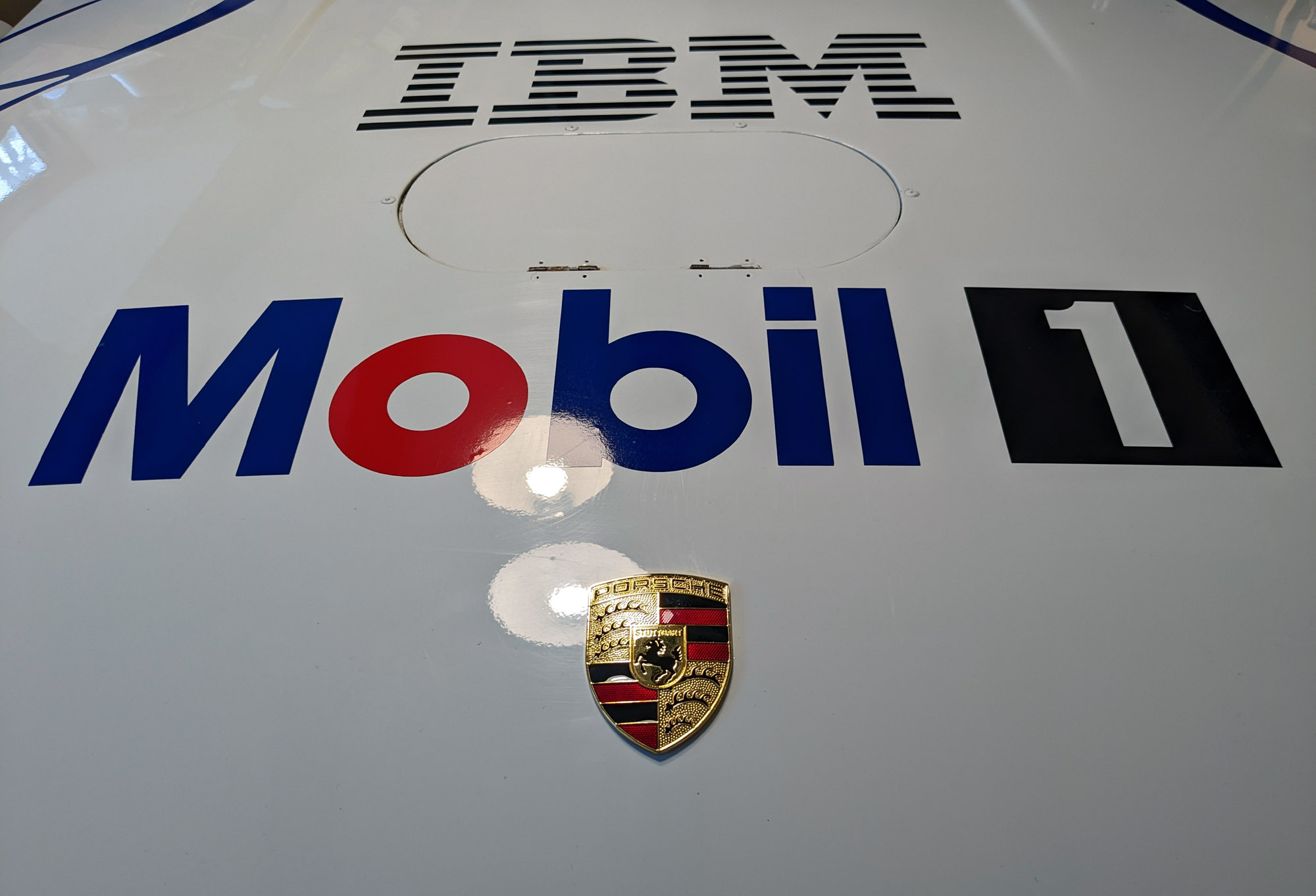 PORSCHE 911 GT2 EVO STYLE BONNET - MOBIL 1 LIVERY