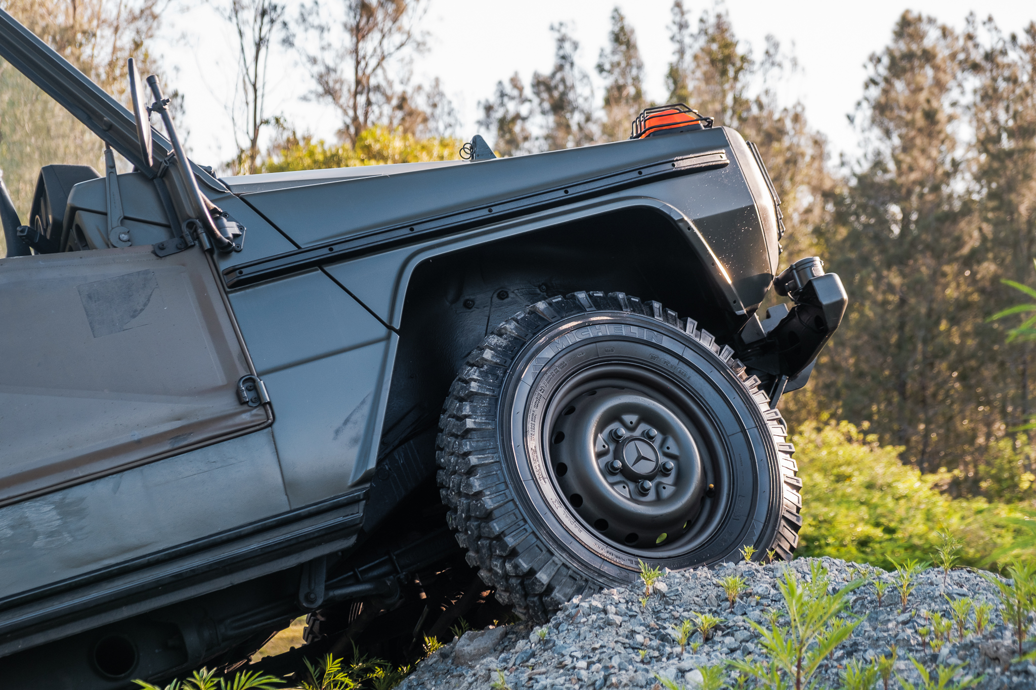 1990 MERCEDES-BENZ (W461) G240 WOLF