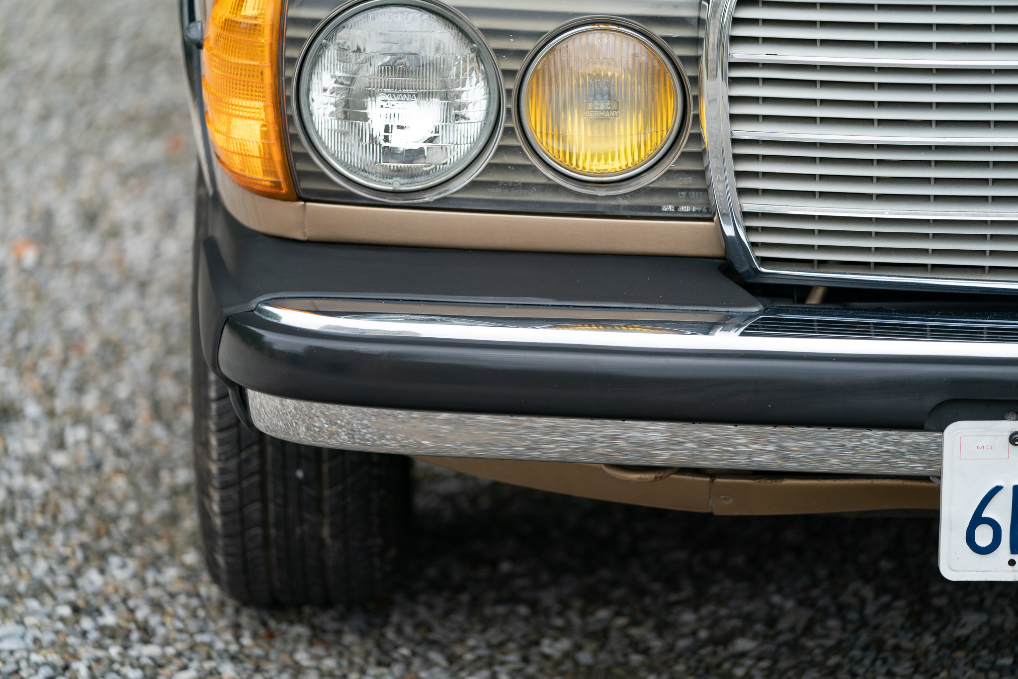 1983 MERCEDES-BENZ (W123) 300 CD