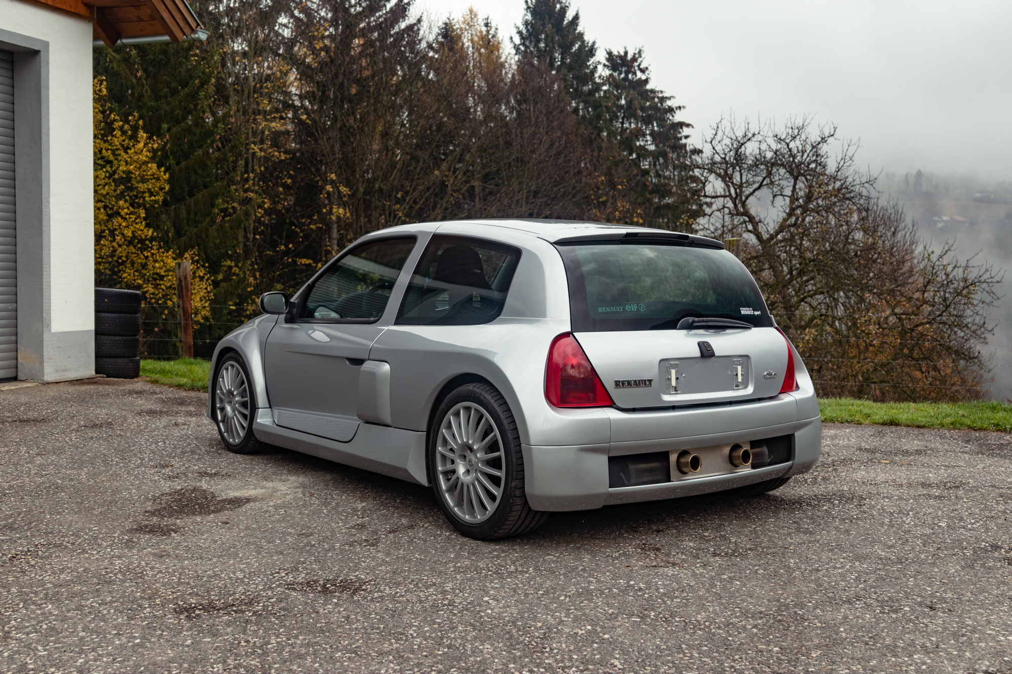 2001 RENAULT CLIO V6 PHASE 1