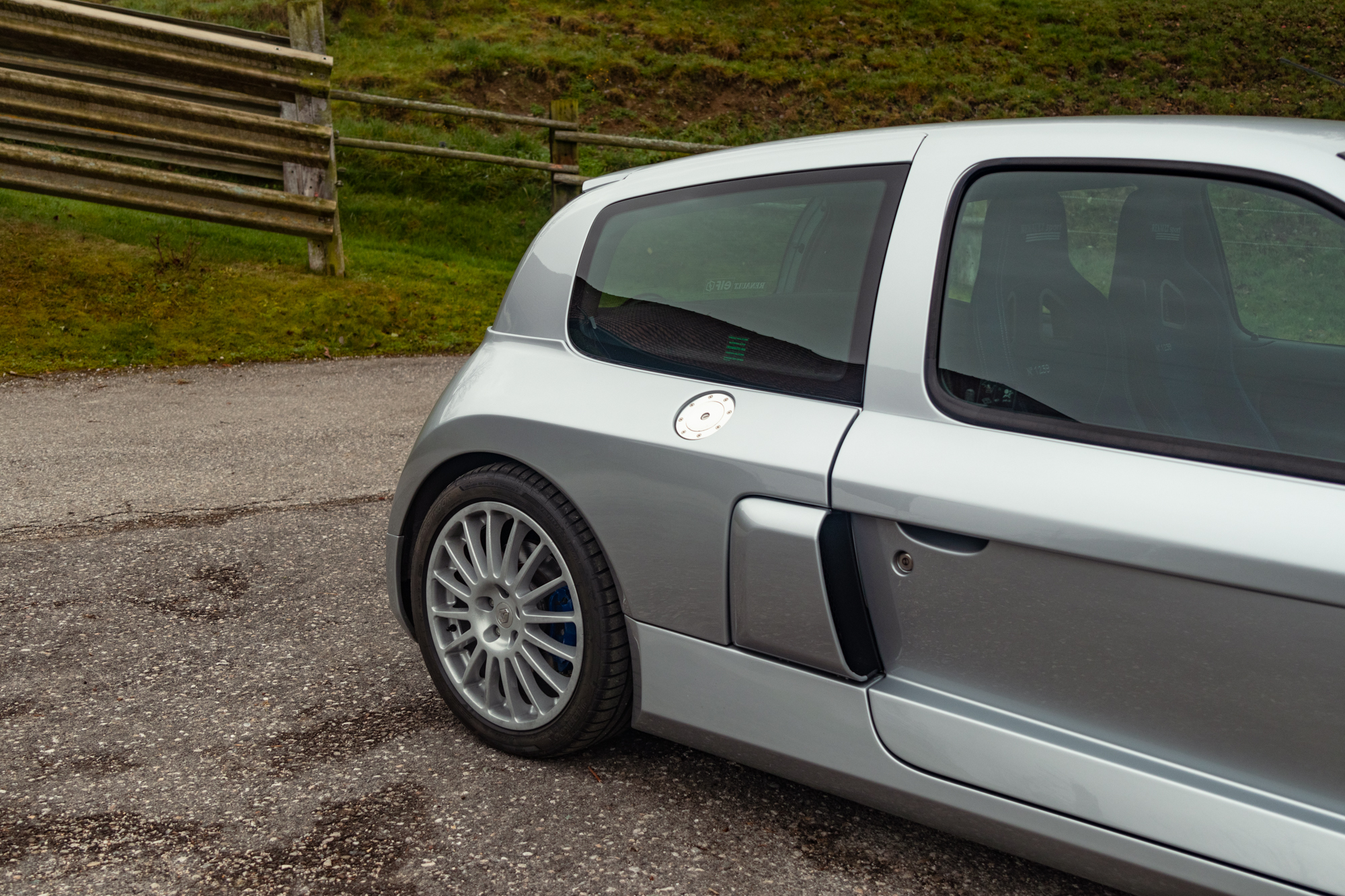 2001 RENAULT CLIO V6 PHASE 1