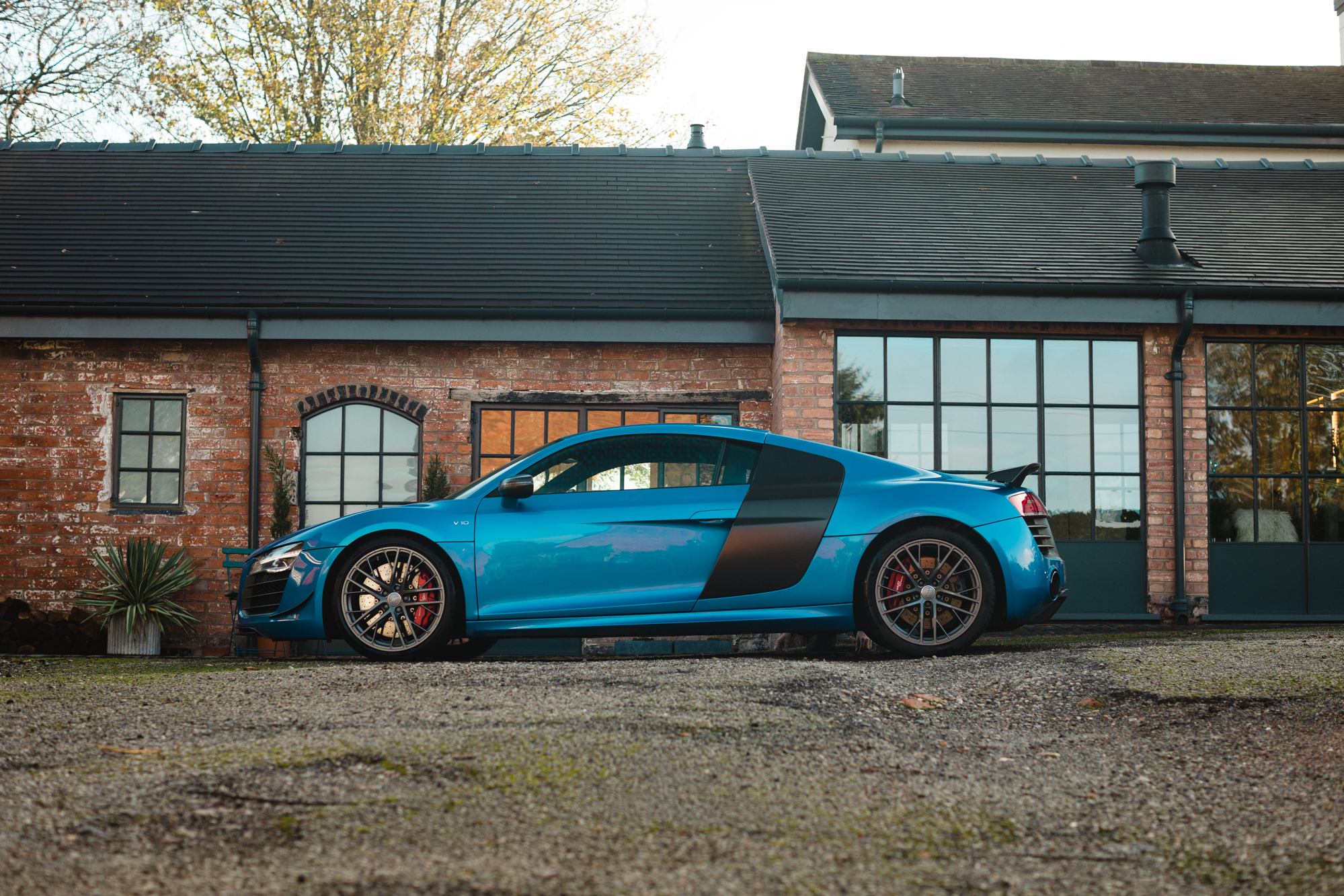 2014 AUDI R8 V10 LMX - 5,415 MILES