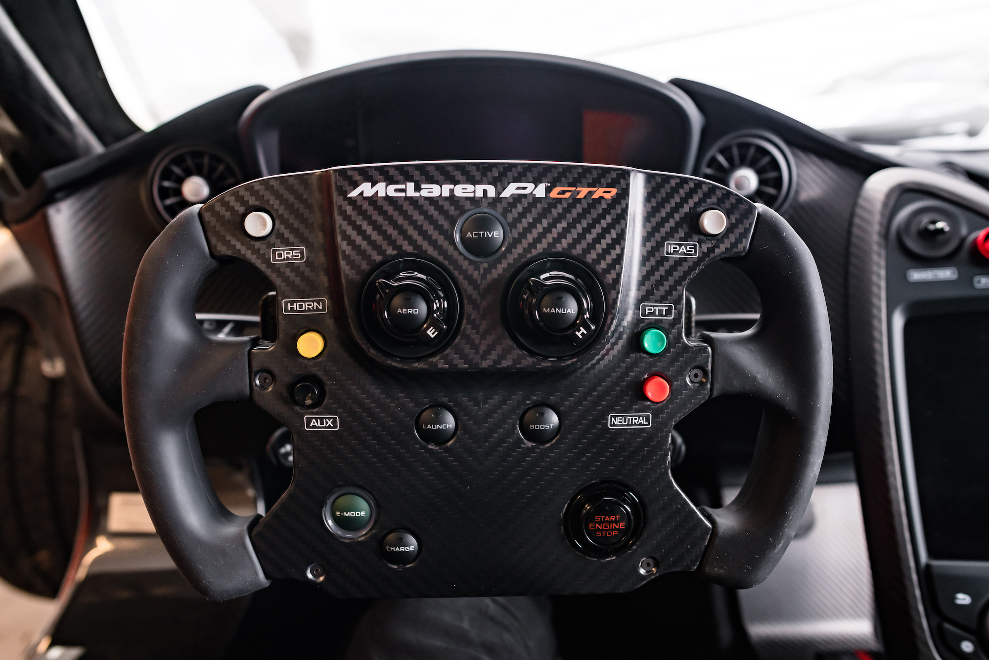 2016 MCLAREN P1 GTR - ROAD LEGAL