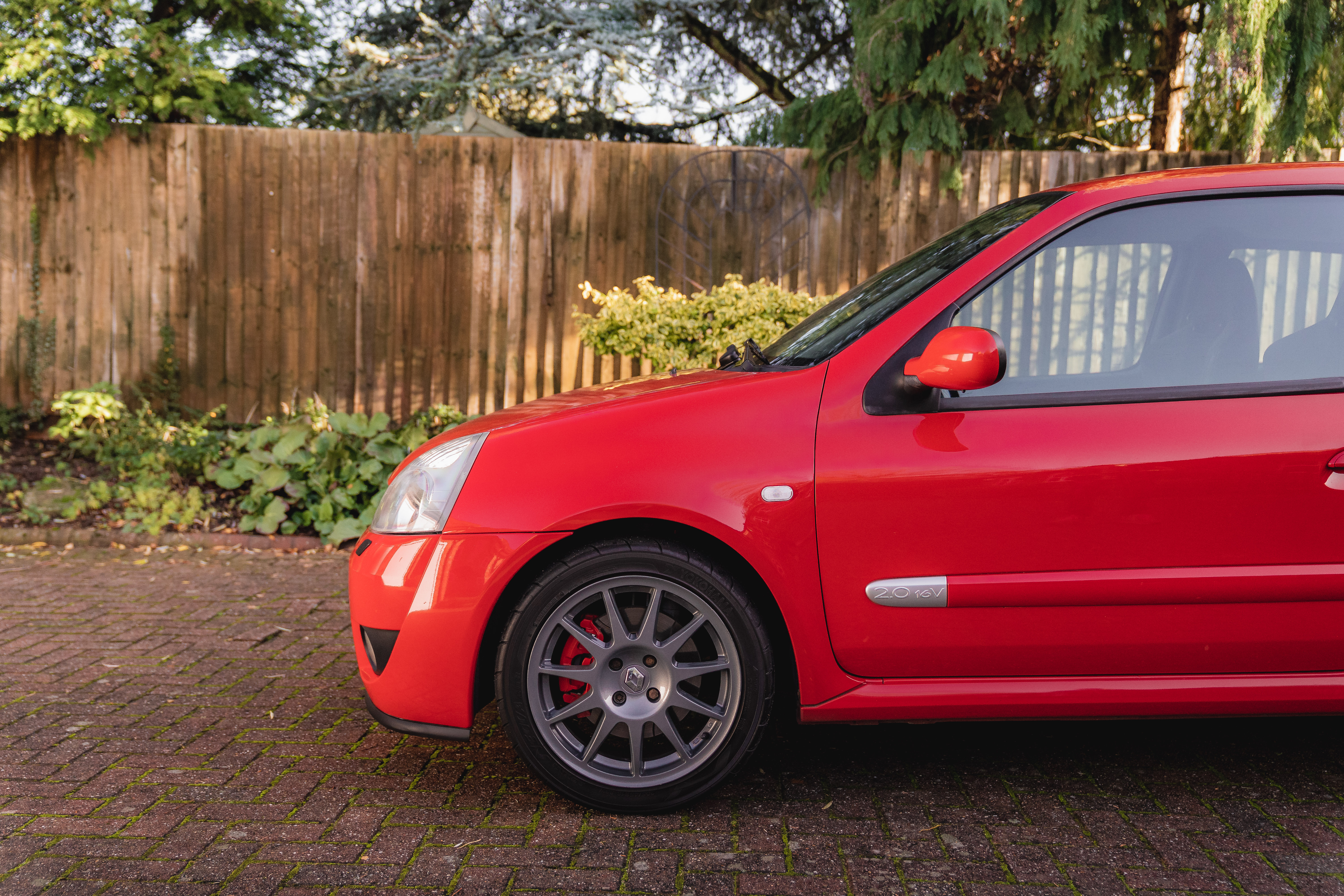 2005 RENAULTSPORT CLIO 182 TROPHY