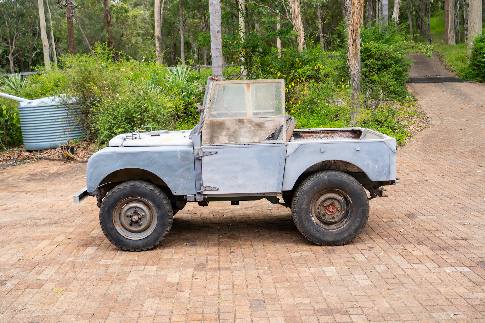 1950 LAND ROVER SERIES 1 80"