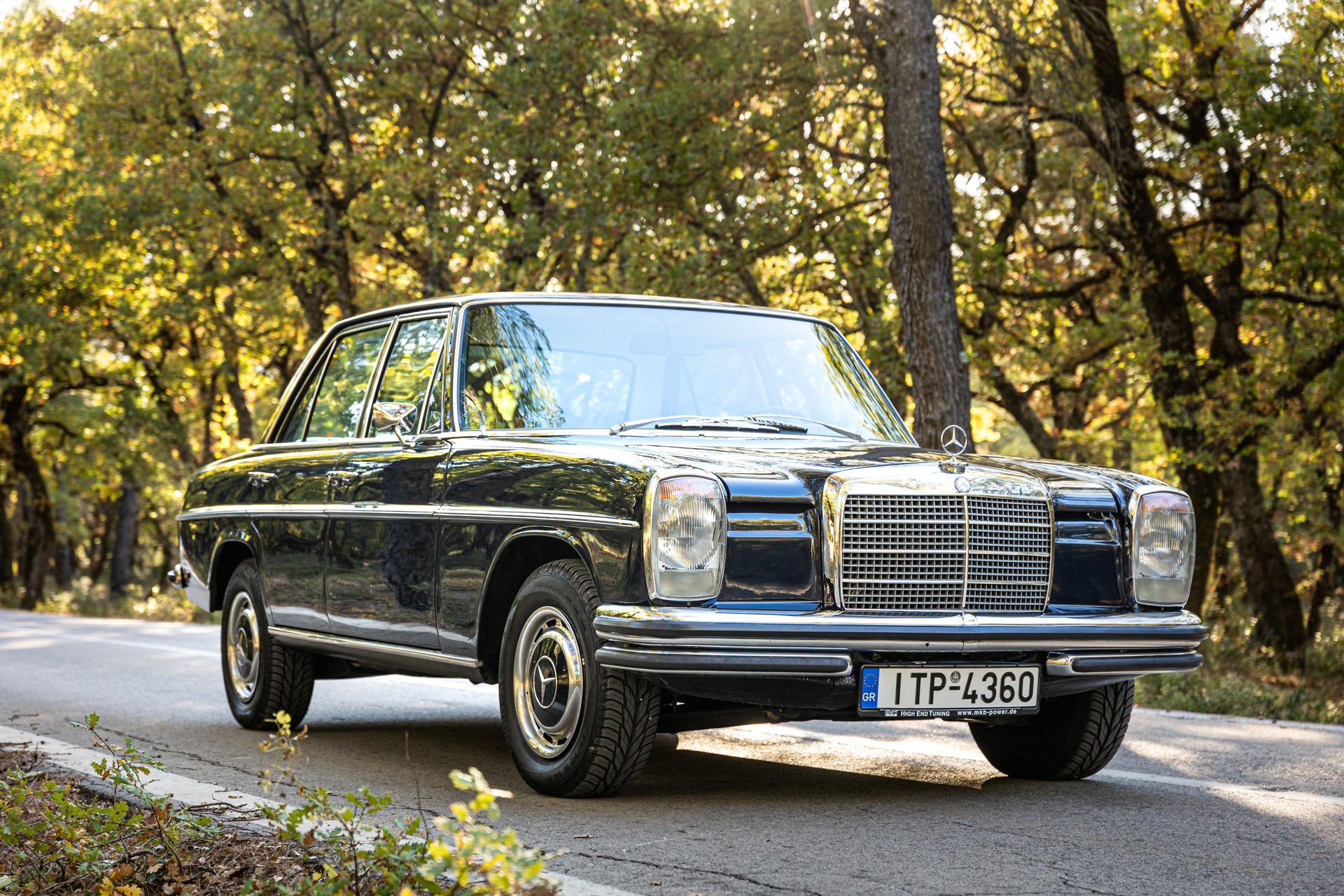 1972 MERCEDES-BENZ (W114) 250 - EX ALEXANDER ONASSIS