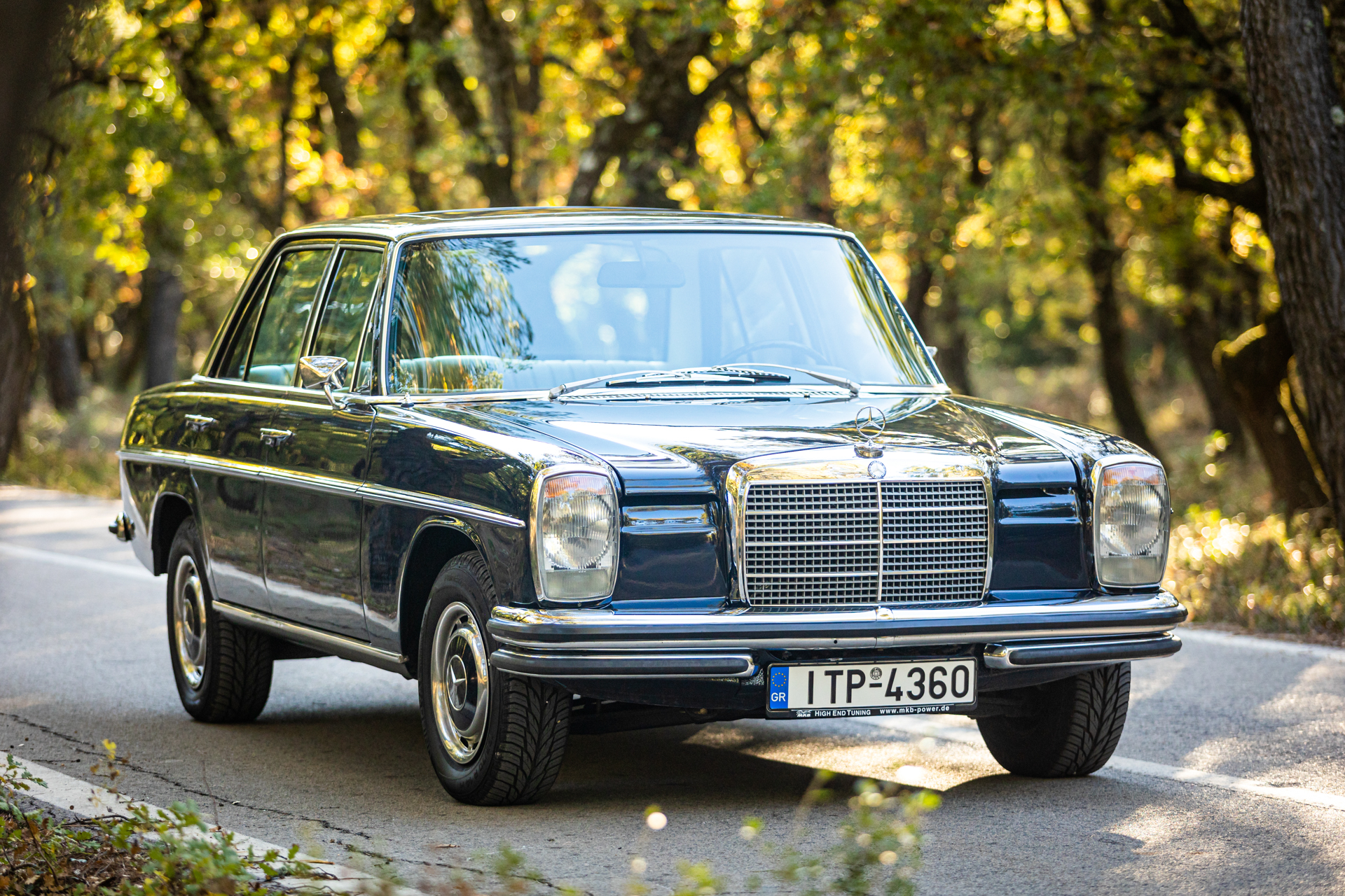 1972 MERCEDES-BENZ (W114) 250 - EX ALEXANDER ONASSIS