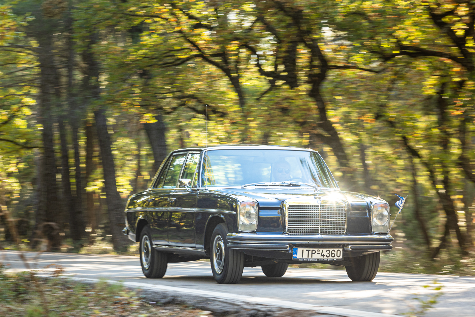1972 MERCEDES-BENZ (W114) 250 - EX ALEXANDER ONASSIS