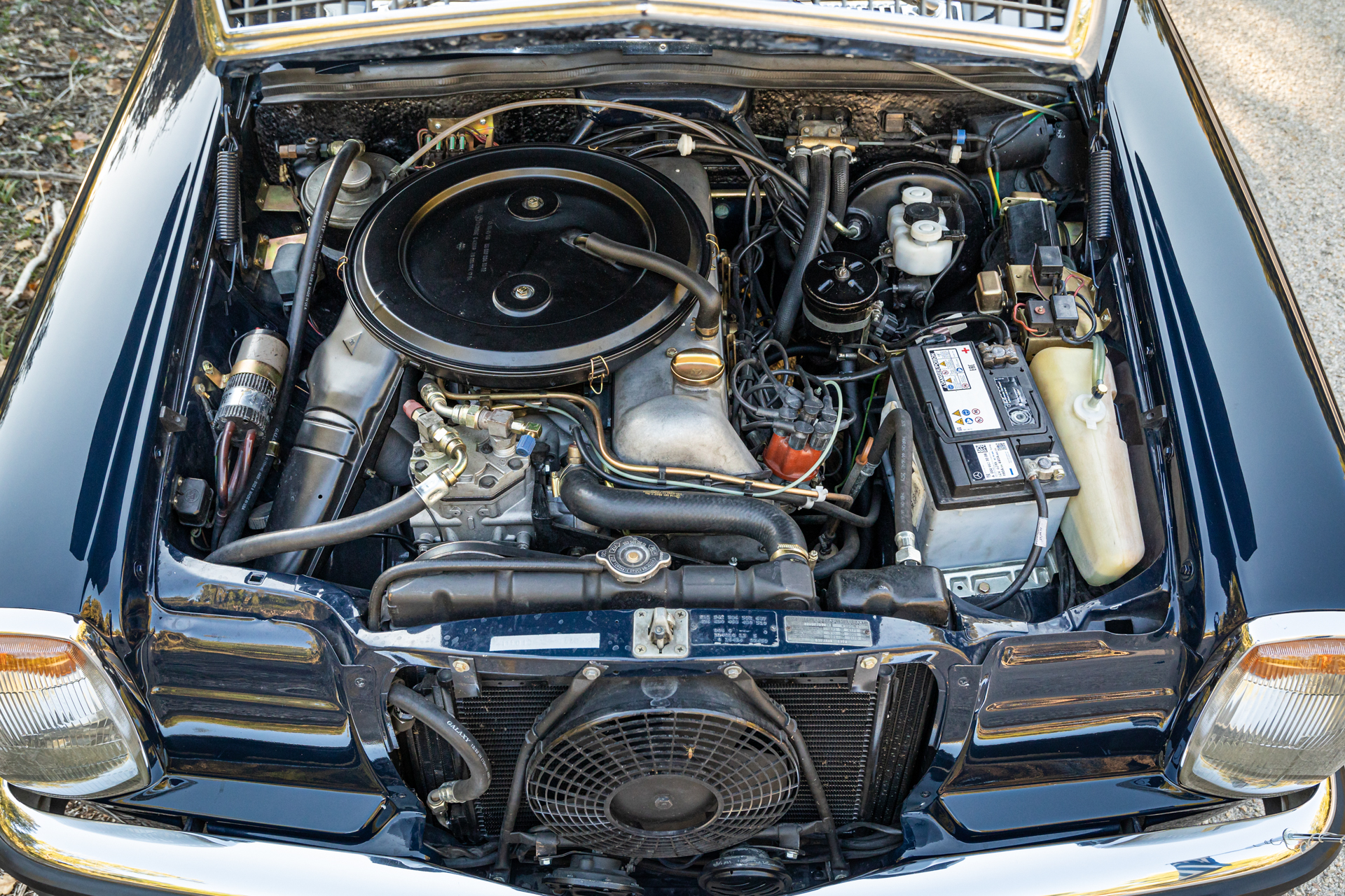 1972 MERCEDES-BENZ (W114) 250 - EX ALEXANDER ONASSIS