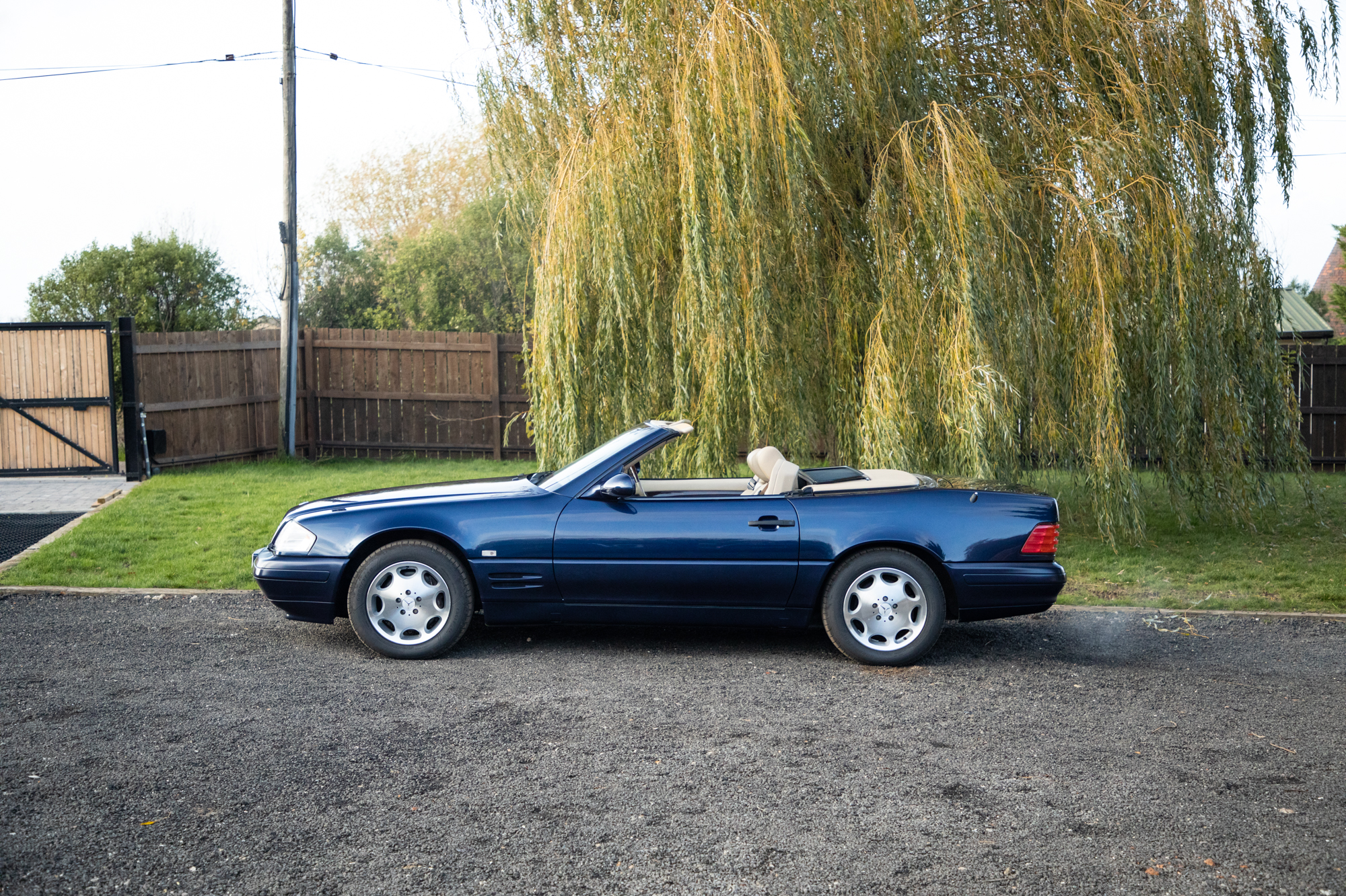 1999 MERCEDES-BENZ (R129) SL600 for sale by auction in Whitestable ...