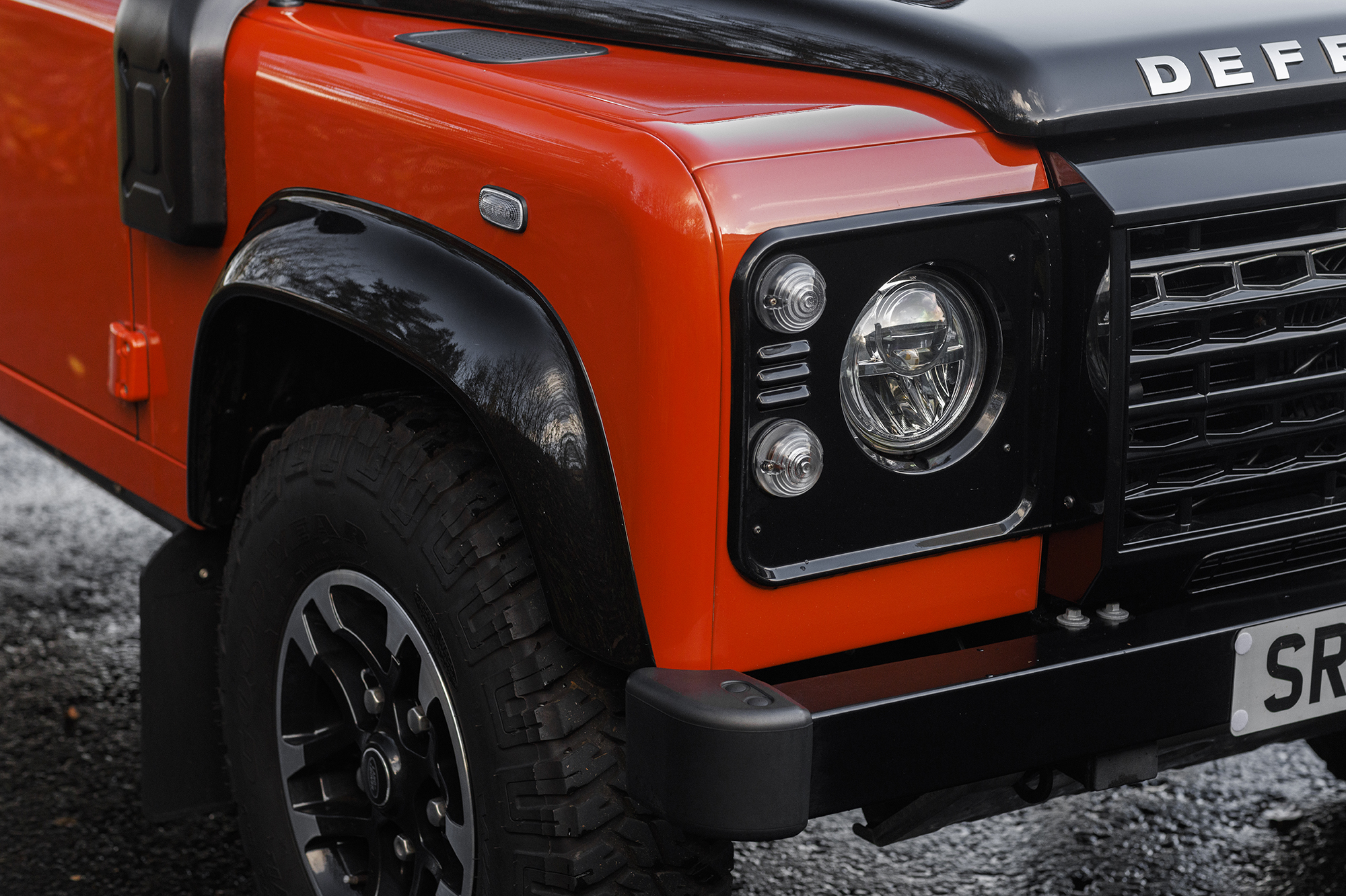2016 LAND ROVER DEFENDER 110 ADVENTURE